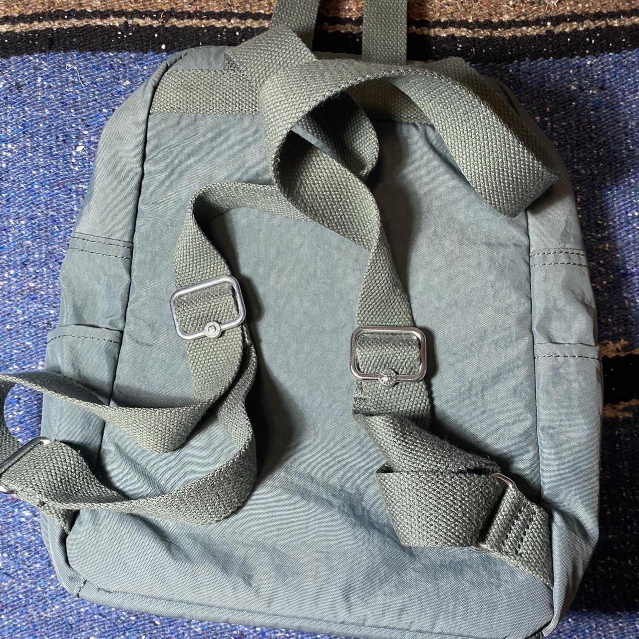 Kipling live light bag green/blue great condition... - Depop
