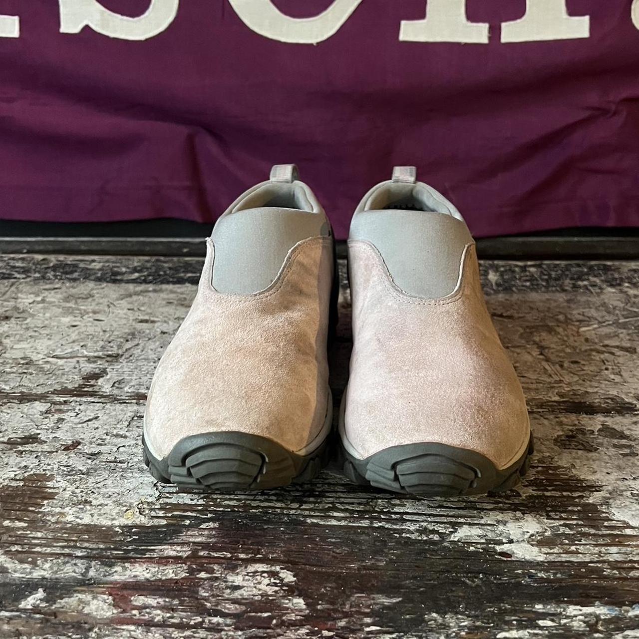 Beautiful pair of 2000s Merrell Clogs that are... - Depop