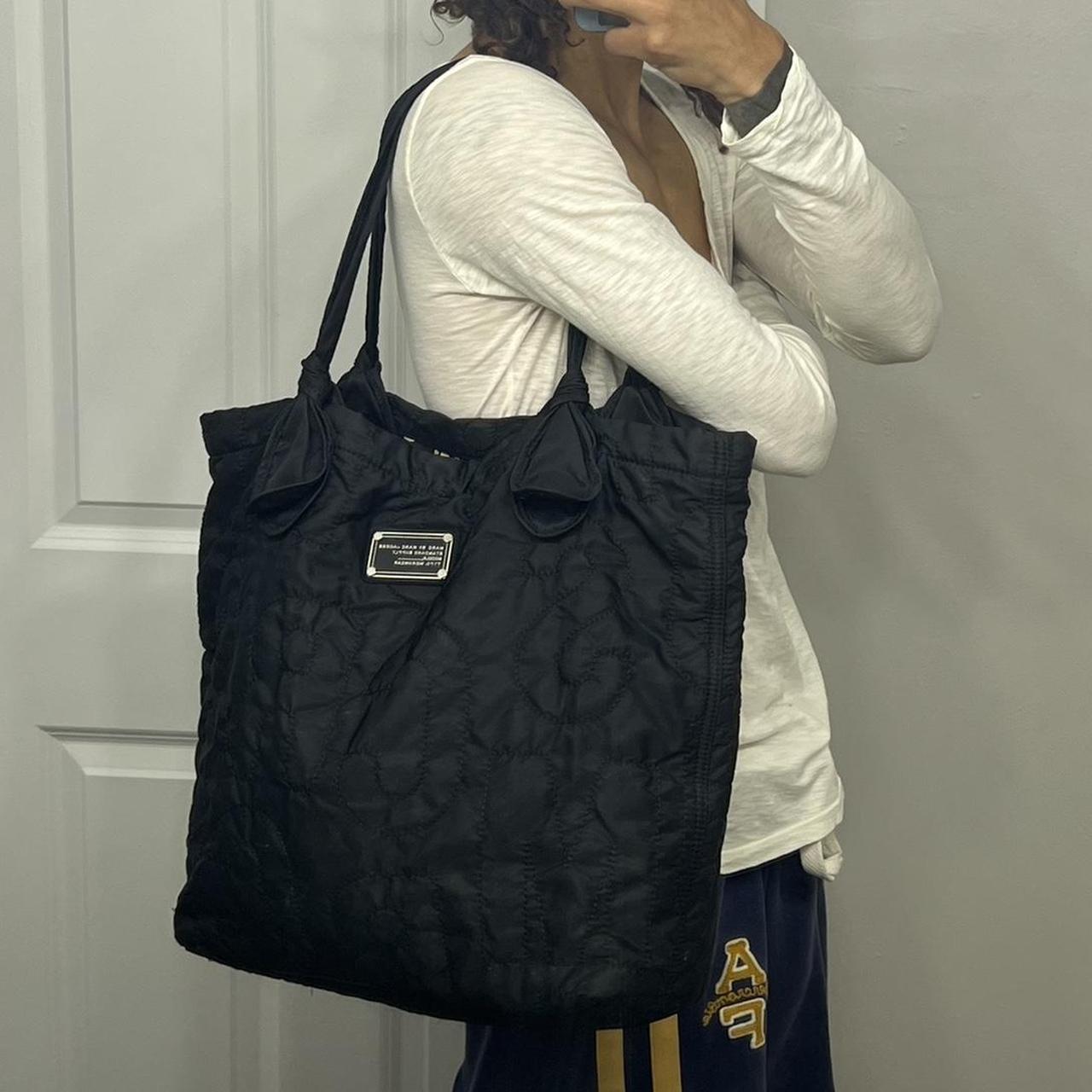 Marc by Marc Jacobs extra large padded tote bag in... - Depop