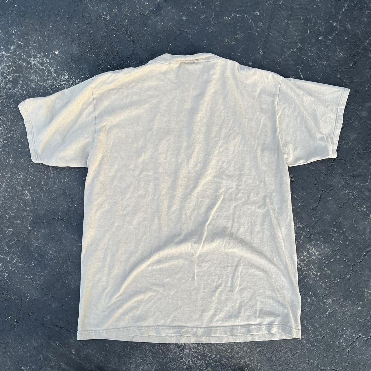 Men's Cream T-shirt | Depop