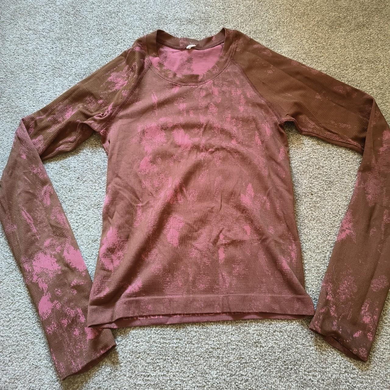 Lululemon swifty tech long sleeve (race length) US 2... - Depop