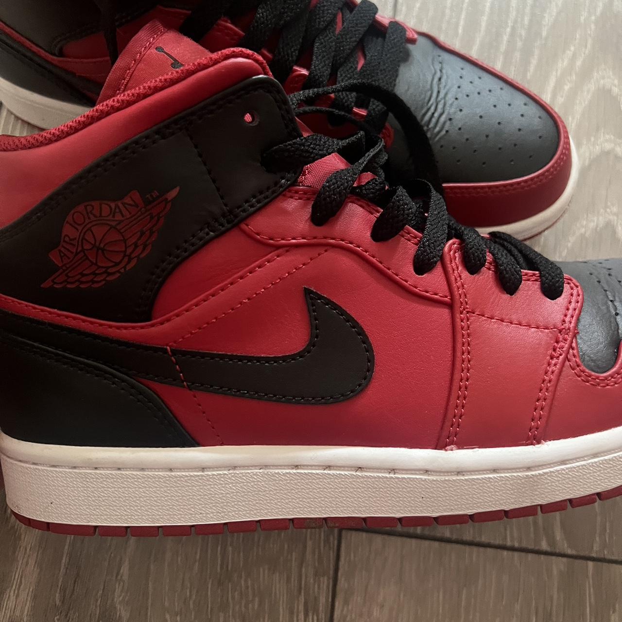 Jordan 1 gym red size 8 - Depop