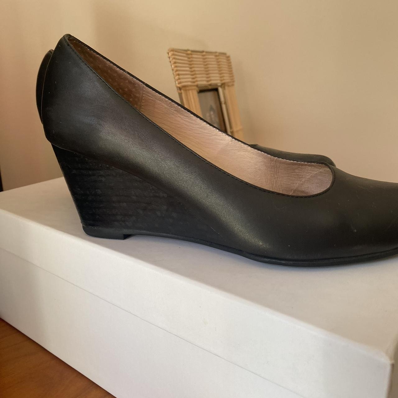 Black Courts | Depop