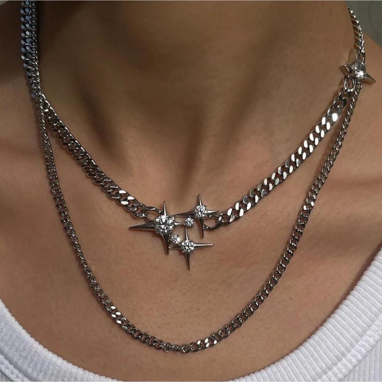 unisex opium style silver star chain - Depop