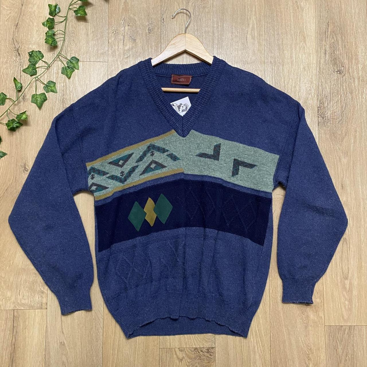 VINTAGE ITALIAN KNITTED JUMPER SIZE M Vintage... - Depop