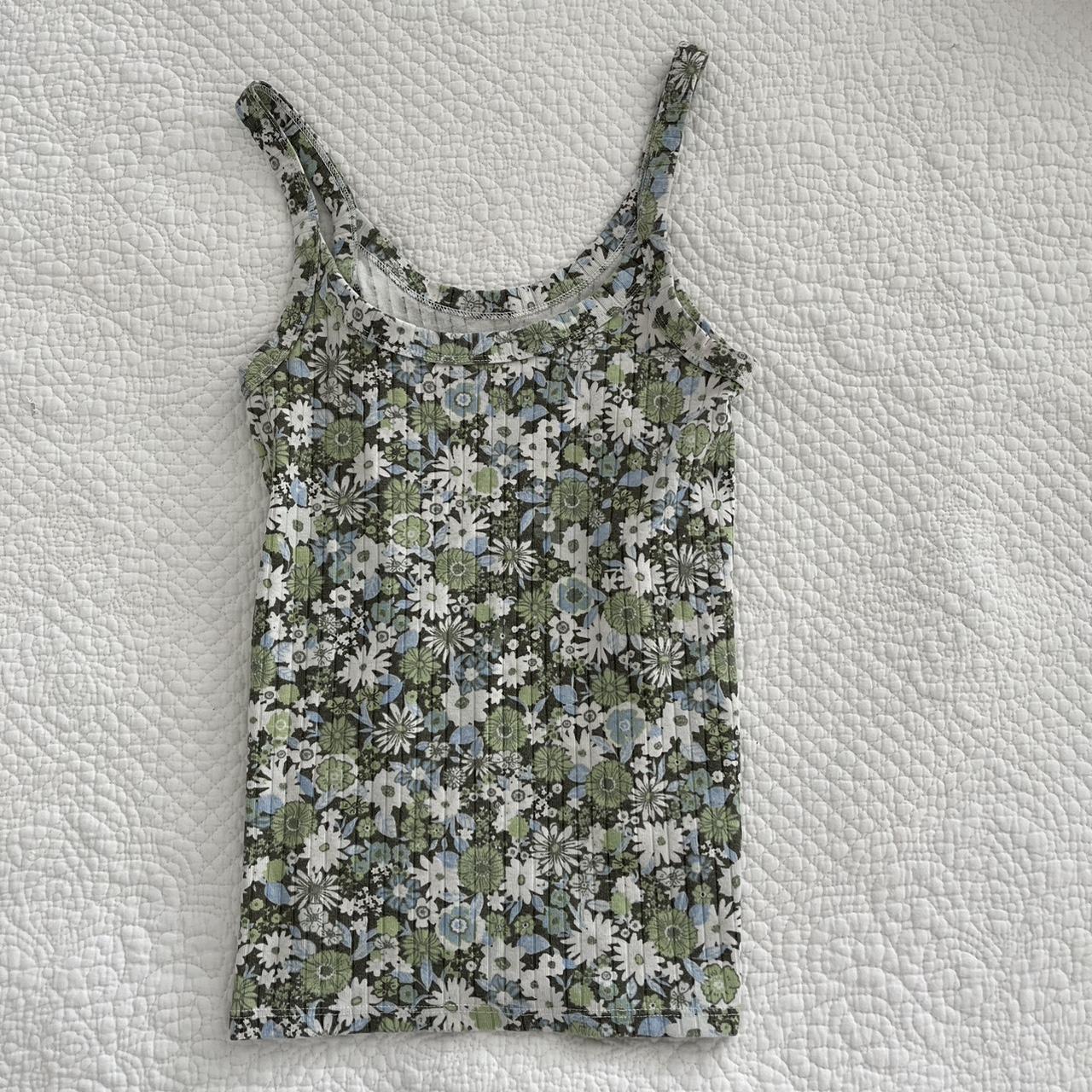 summery floral soft aerie tank top • xs • fits... - Depop