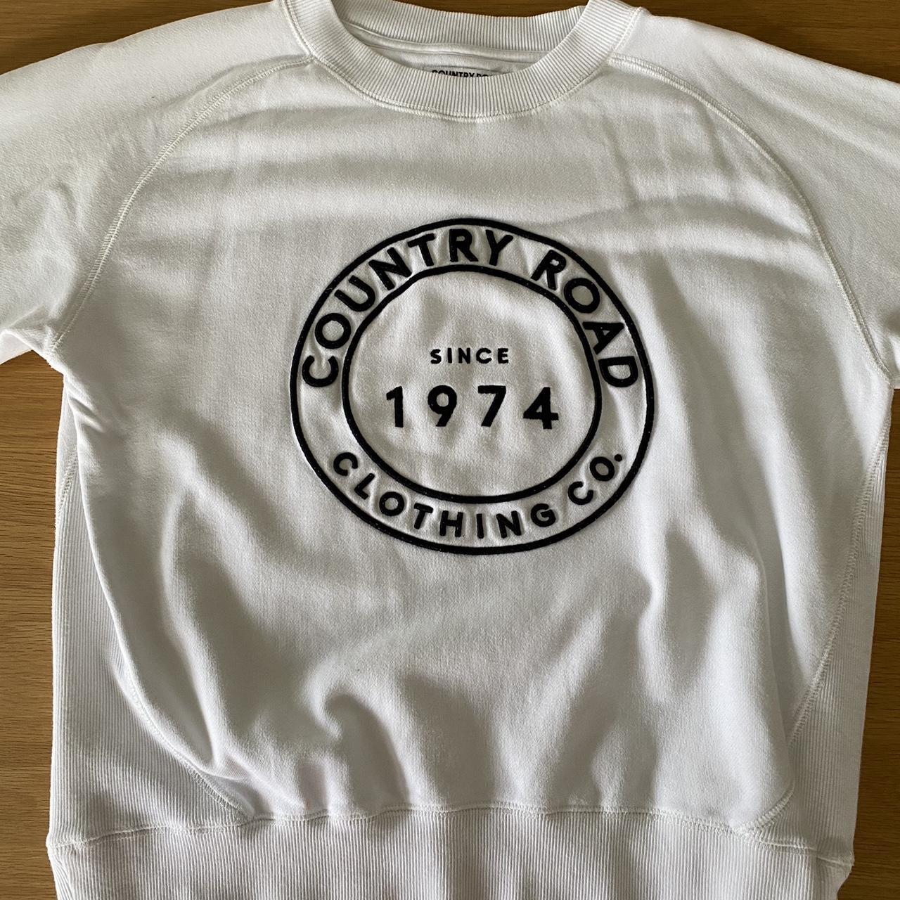 country road logo crewneck size s worn a few times... - Depop
