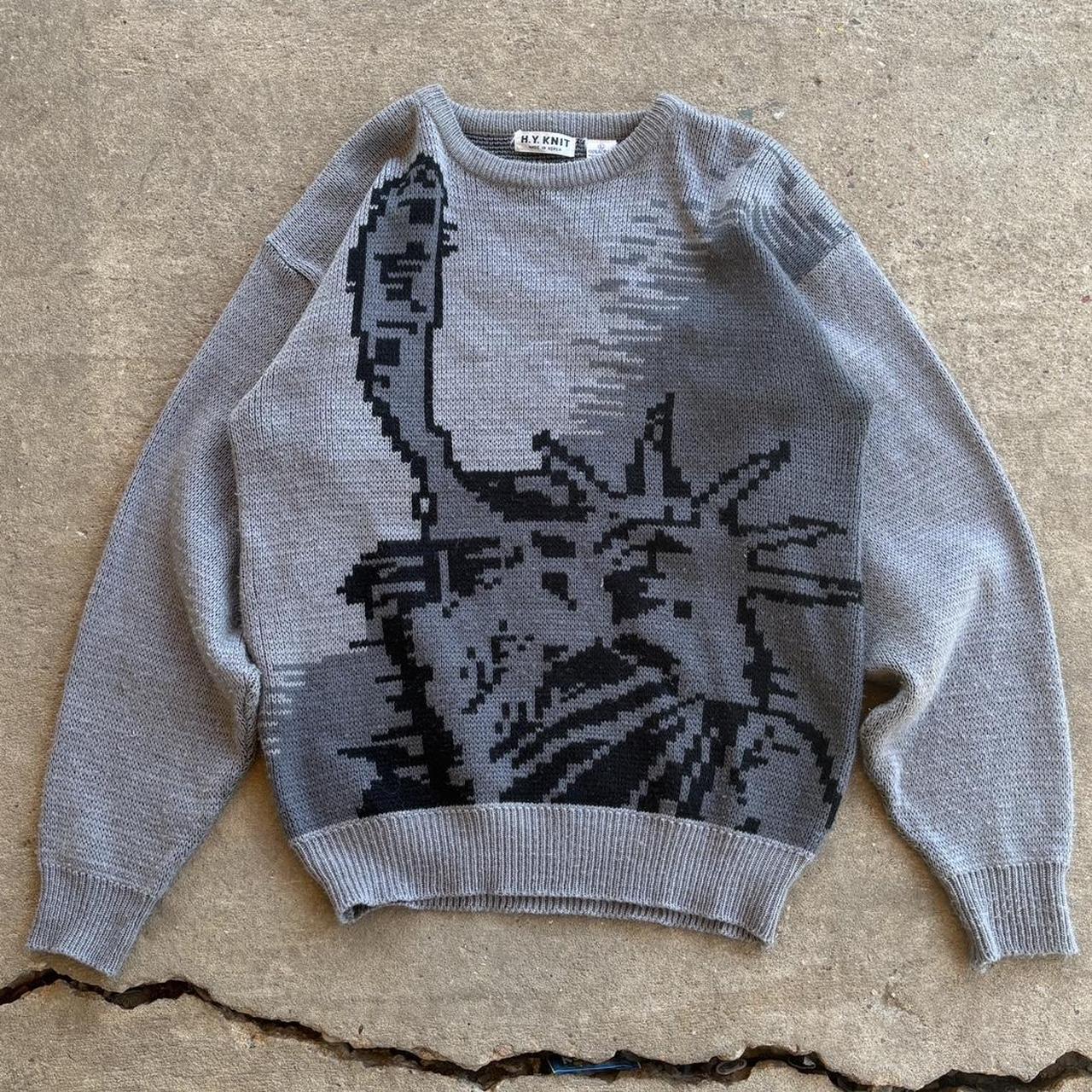 Grey and black vintage 90s Statue of Liberty knit... | Depop