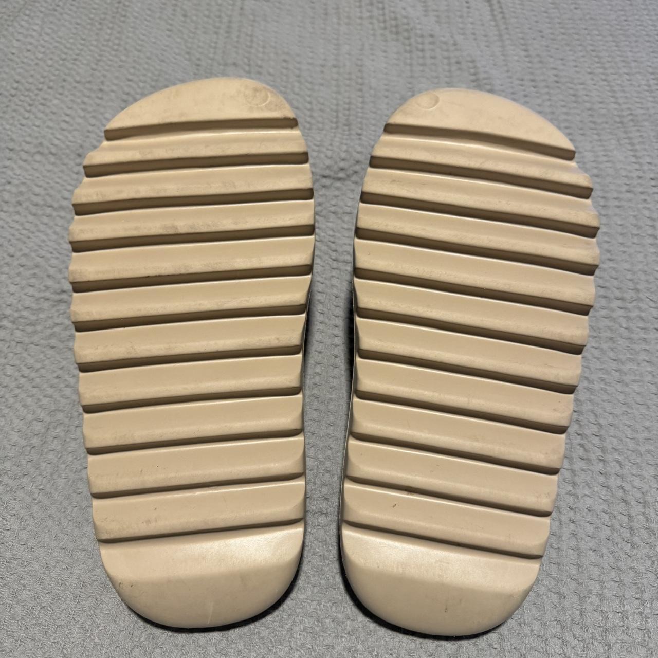 Yeezy slides Desert Sand color way Only worn 1 time... - Depop