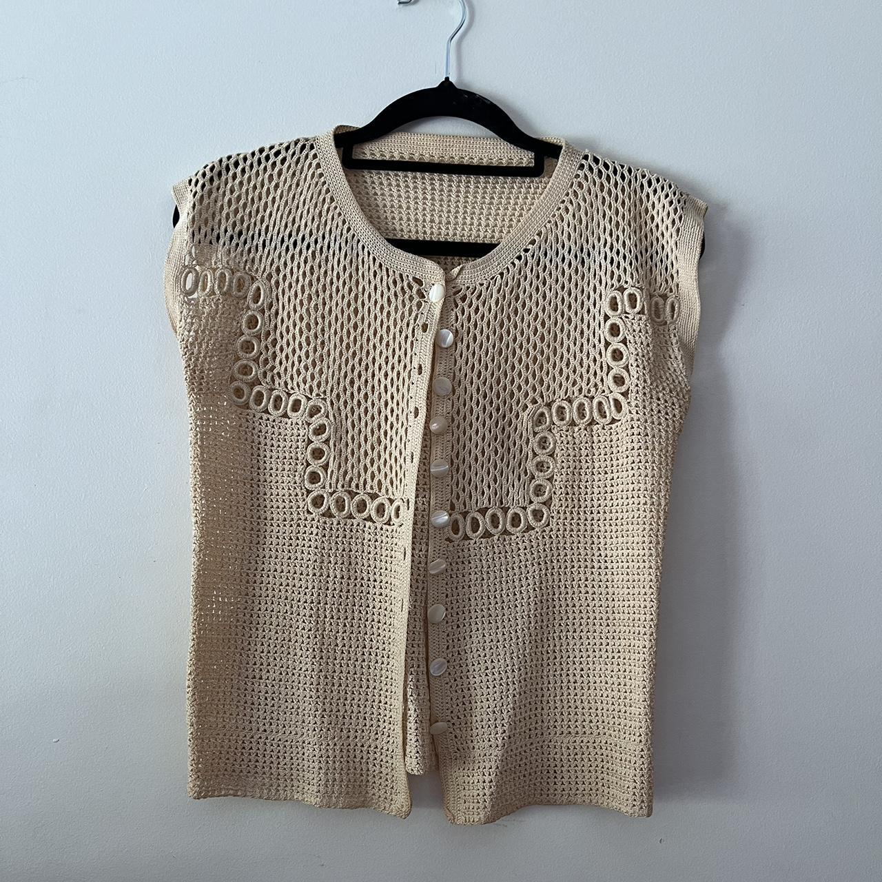stunning vintage retro 70s cream net button up top... - Depop