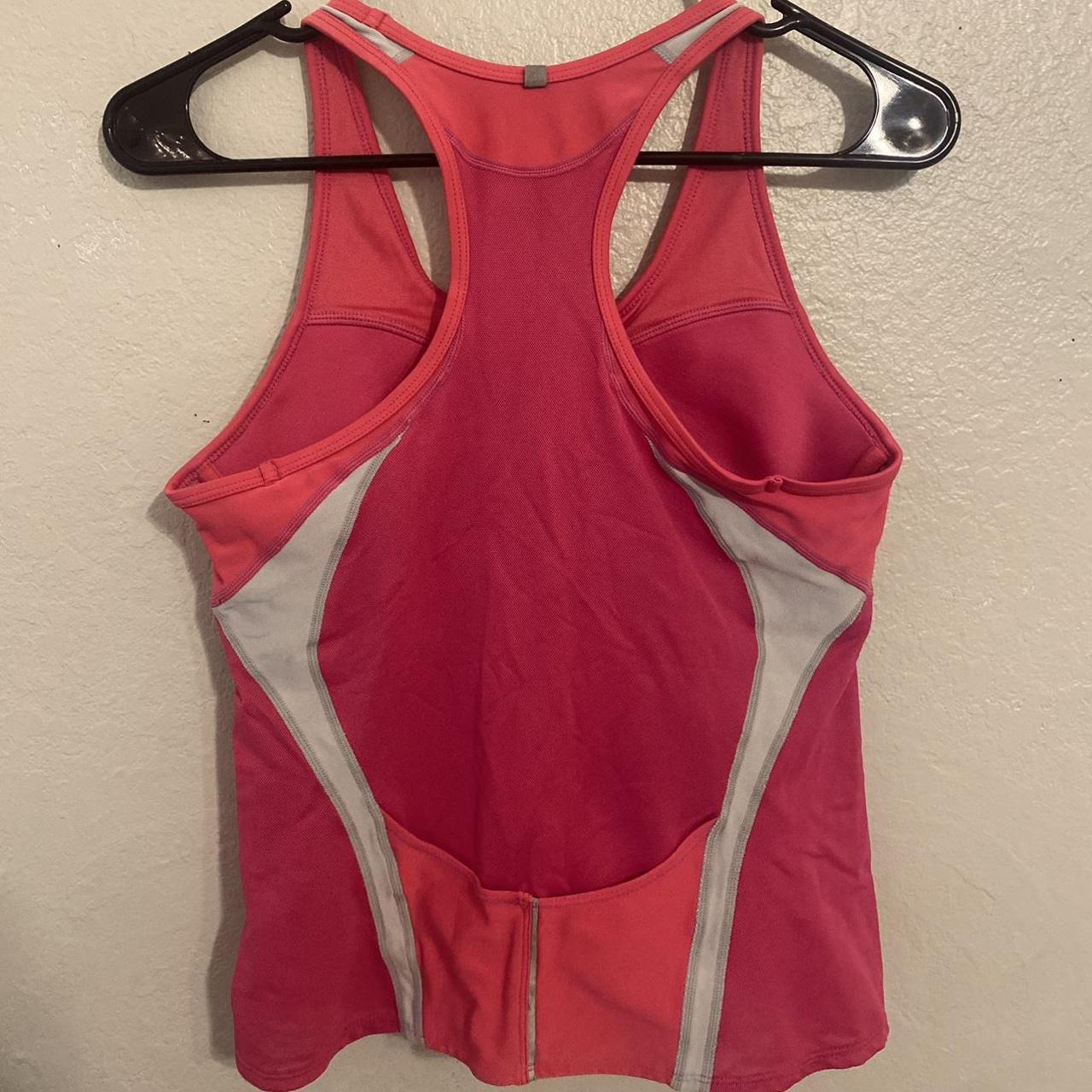 Nike Women's Pink Vest | Depop