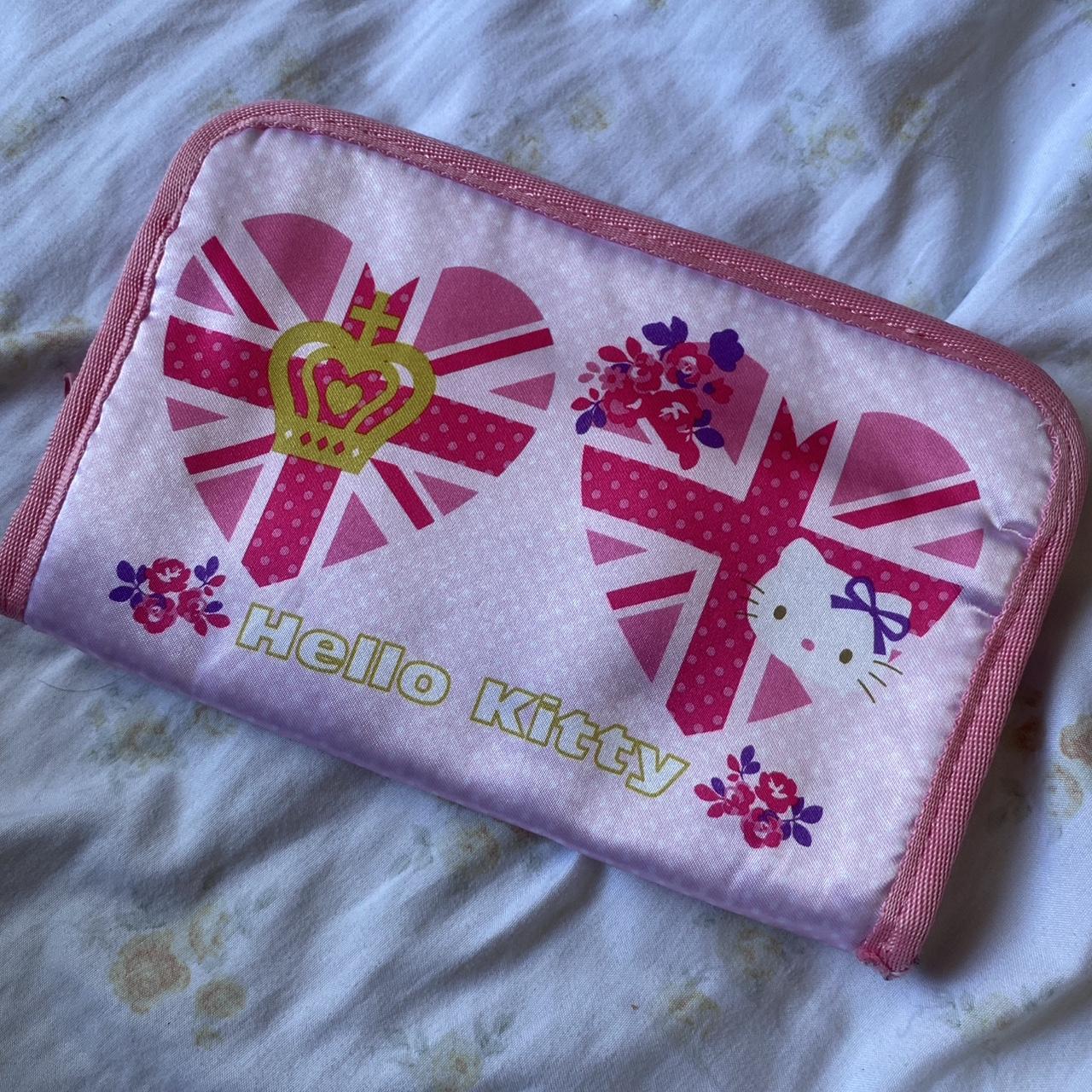 Hello Kitty Pink Pouch • lots of storage shown • has... | Depop