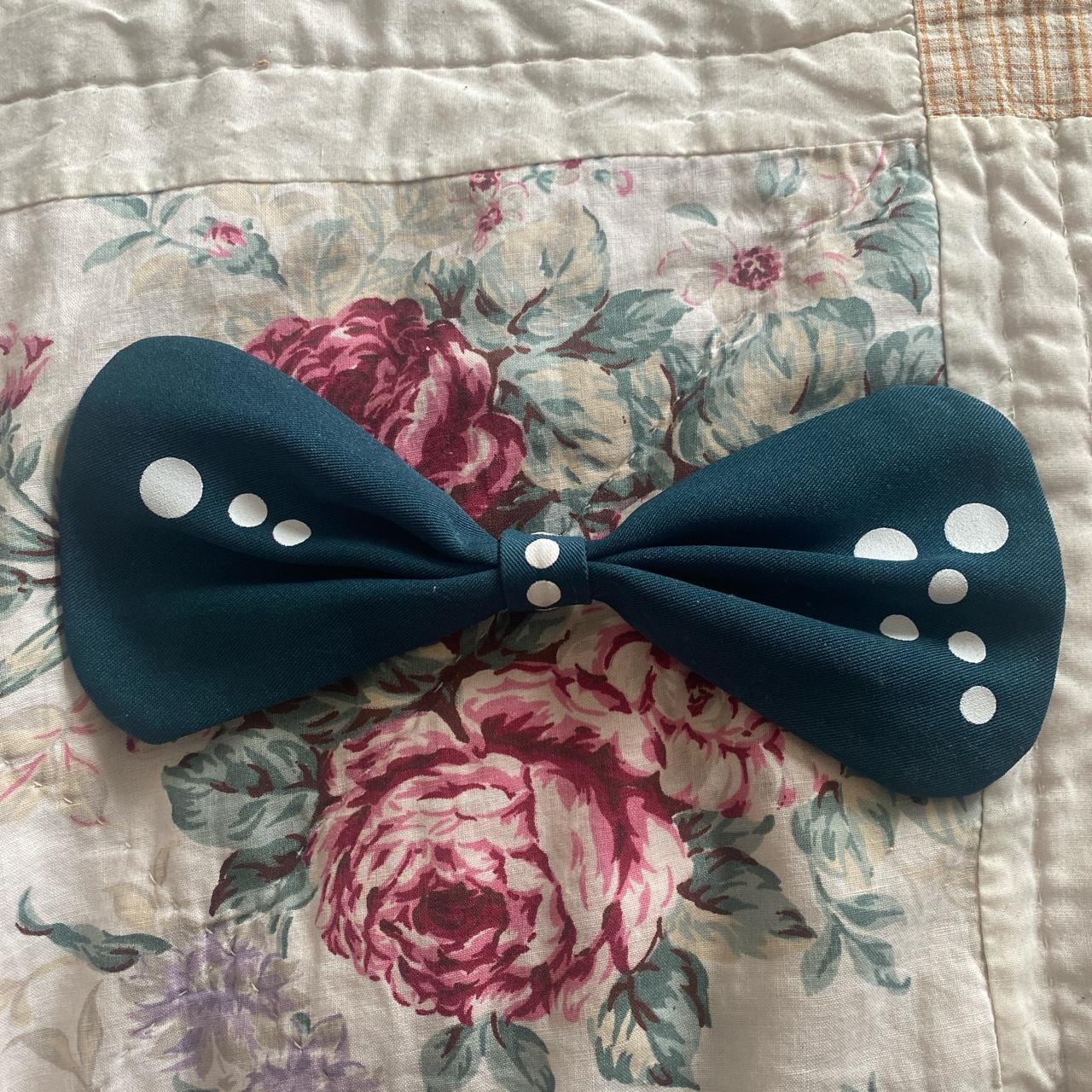 Sonia nevermind hair clip cosplay... - Depop