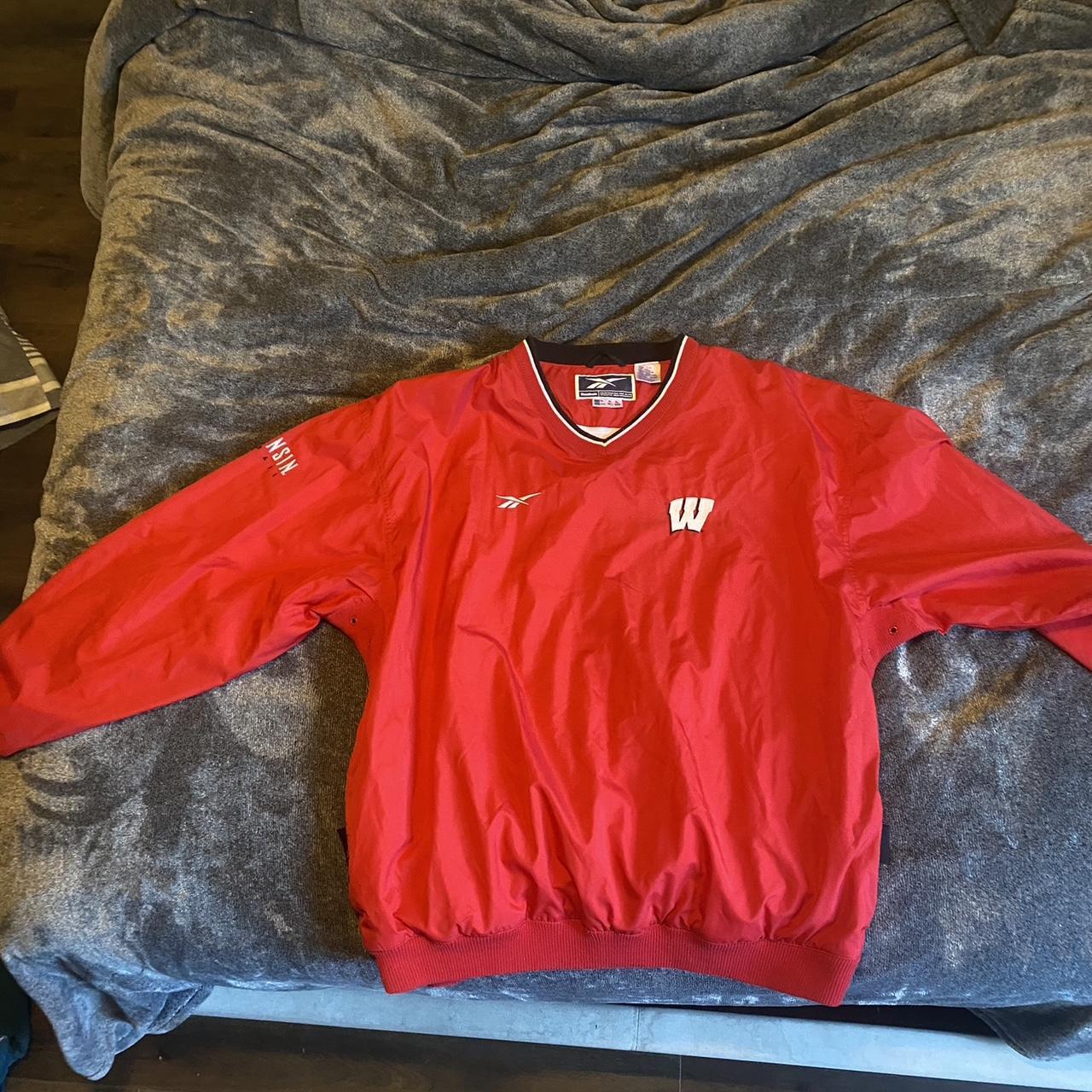 Vintage Wisconsin Badgers Windbreaker Size Men’s... - Depop