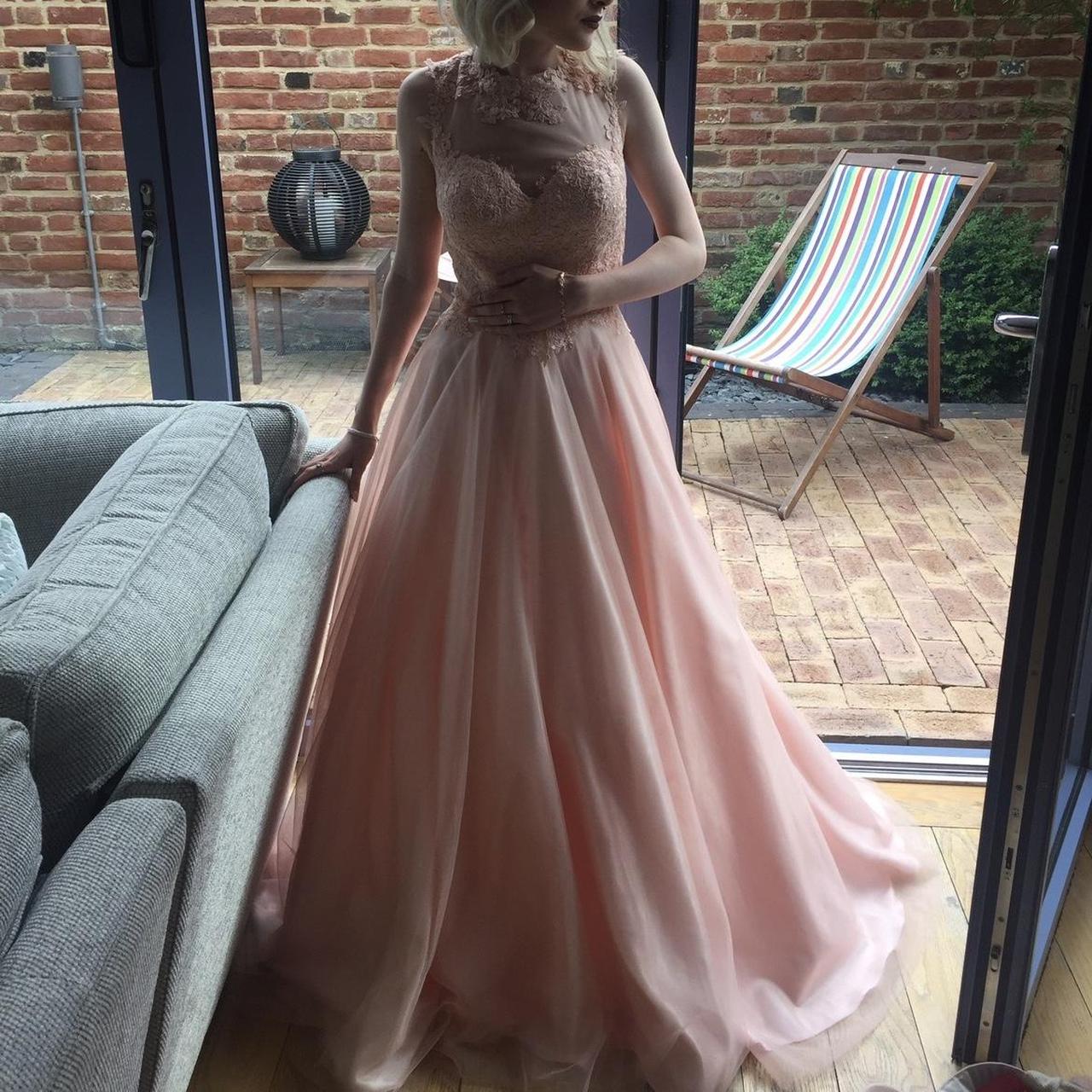 pink prom dress, purchased from jeneveve in 2017.... - Depop