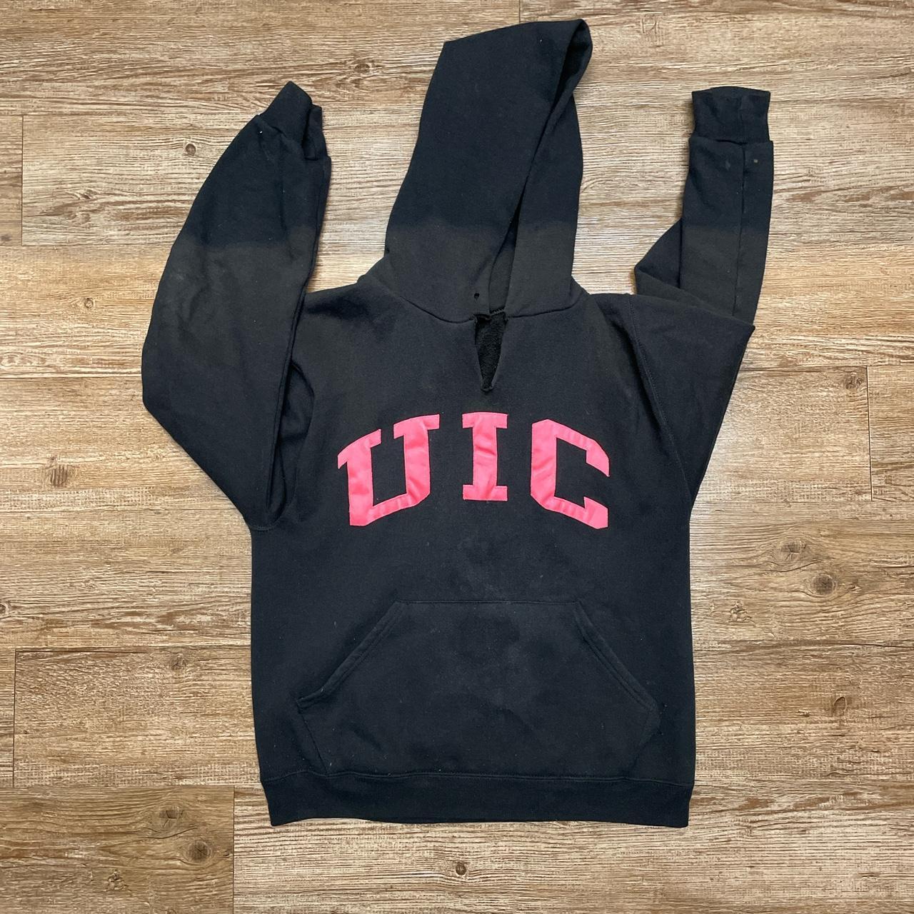 UIC UNIVERSITY HOODIE SIZE SMALL POCKET TORN,SHOWN... - Depop