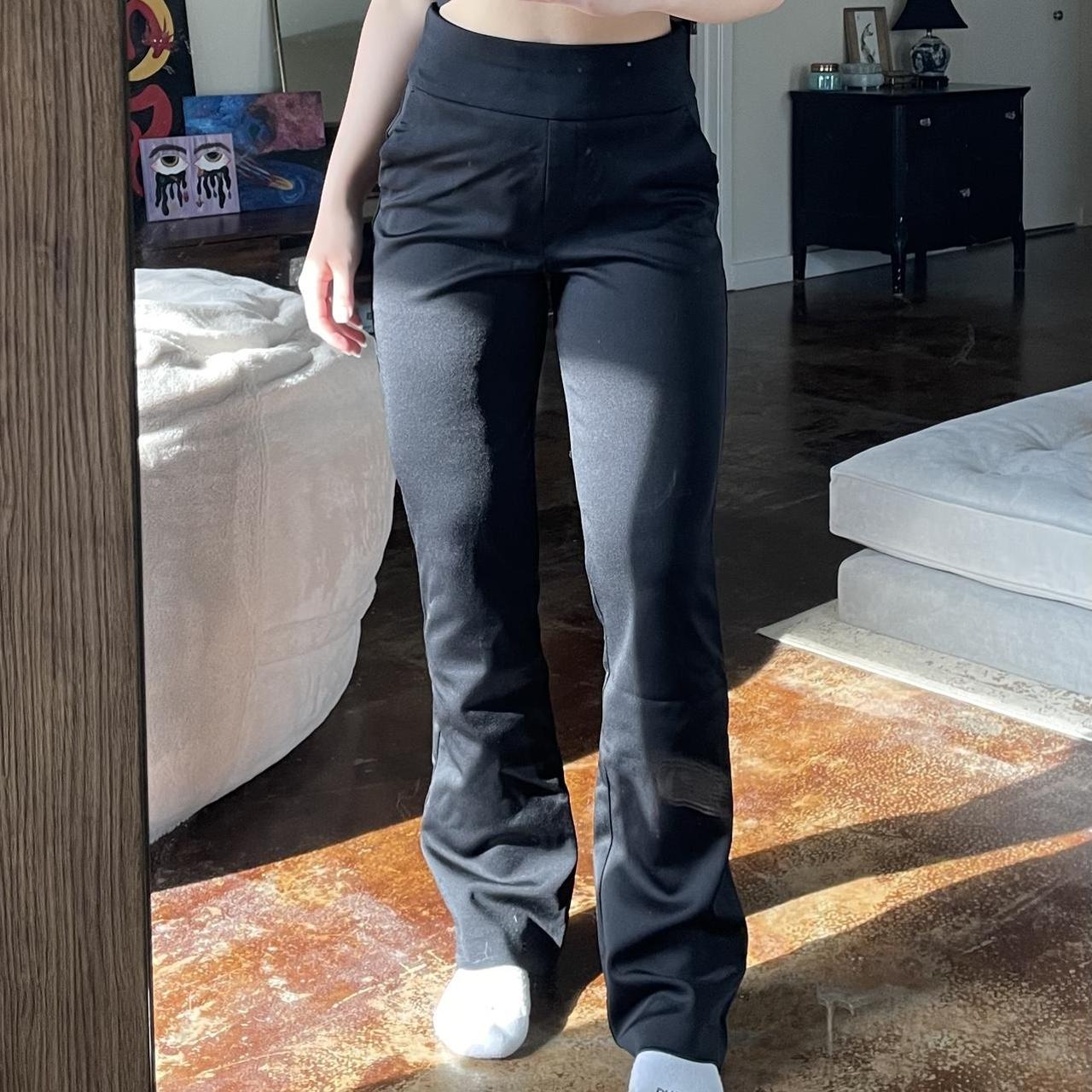 Express Women's Black Trousers | Depop