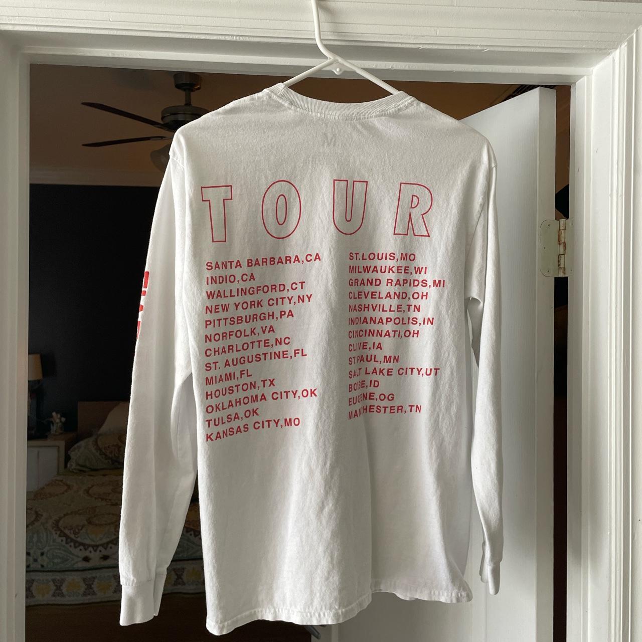 Travis Scott Men's White and Blue T-shirt | Depop