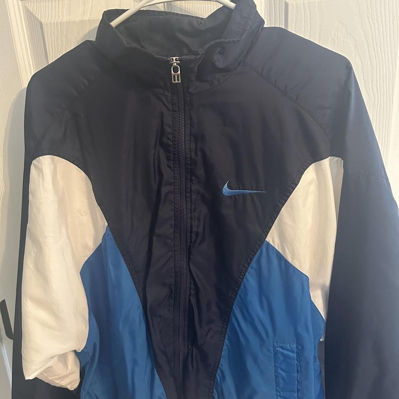 vintage nike zip up - Depop