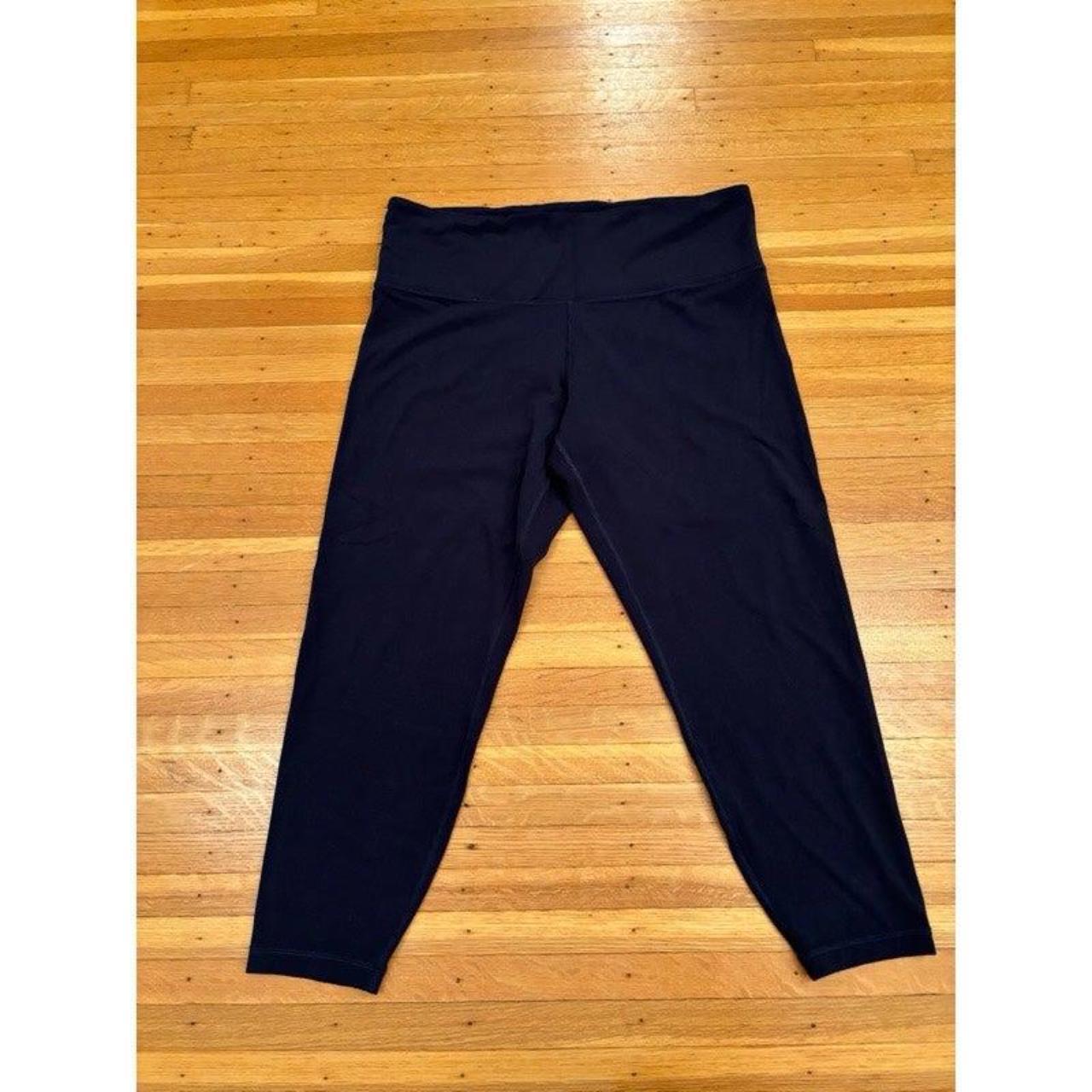 Athleta Elation 7/8 Tight leggings navy. 75% nylon,... - Depop