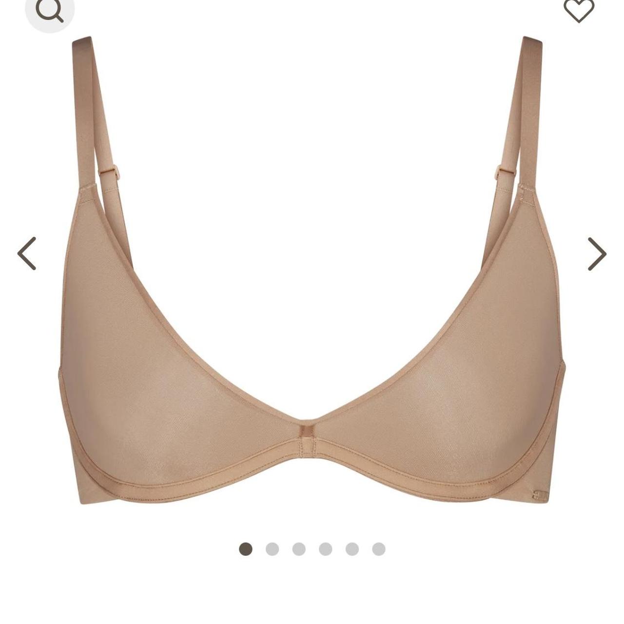 NWT Skims weightless scoop bra in color clay! Great... - Depop
