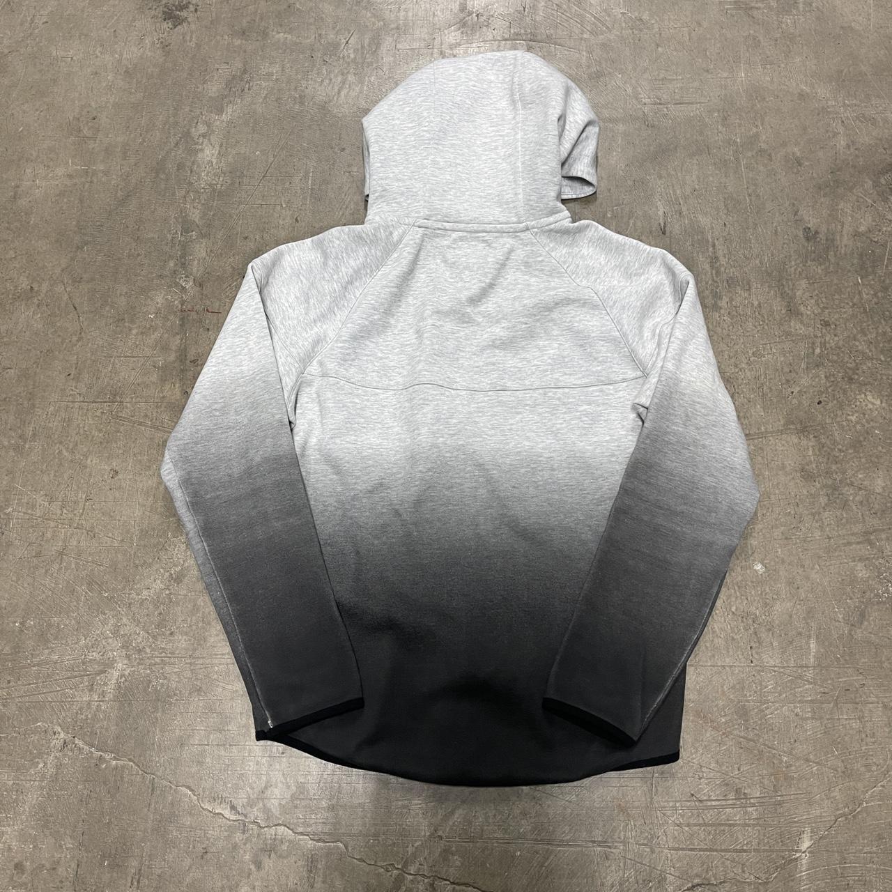 Gradient Black and gray Nike Tech Fleece Hooded Zip... - Depop