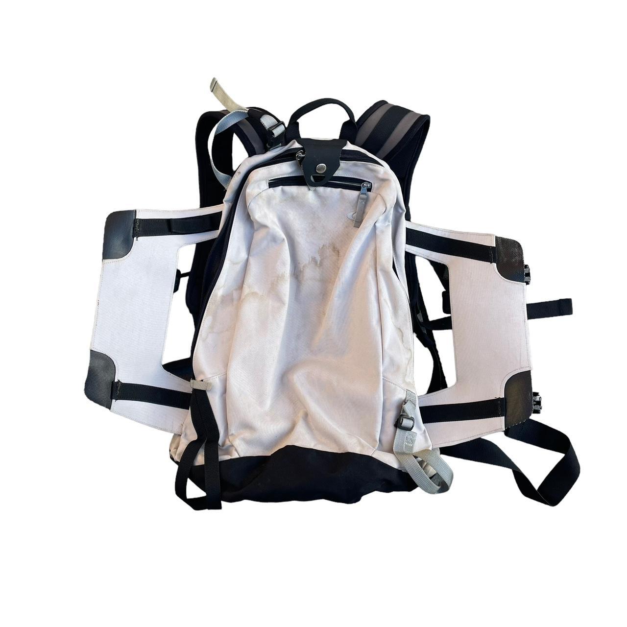 Vintage Salomon snowboard/ ski backpack With... - Depop