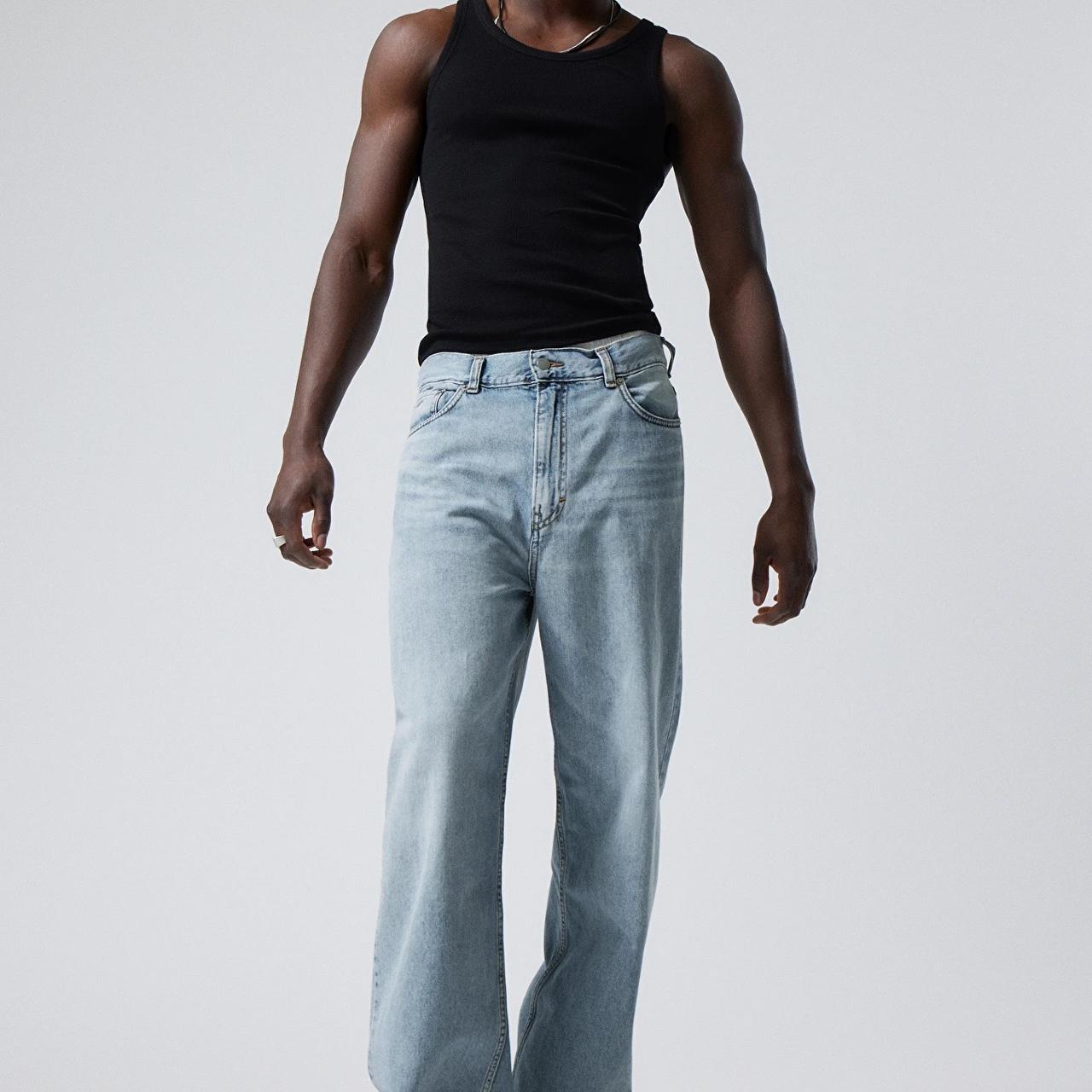 Weekday Space Relaxed Straight Jeans 28/30 - Depop