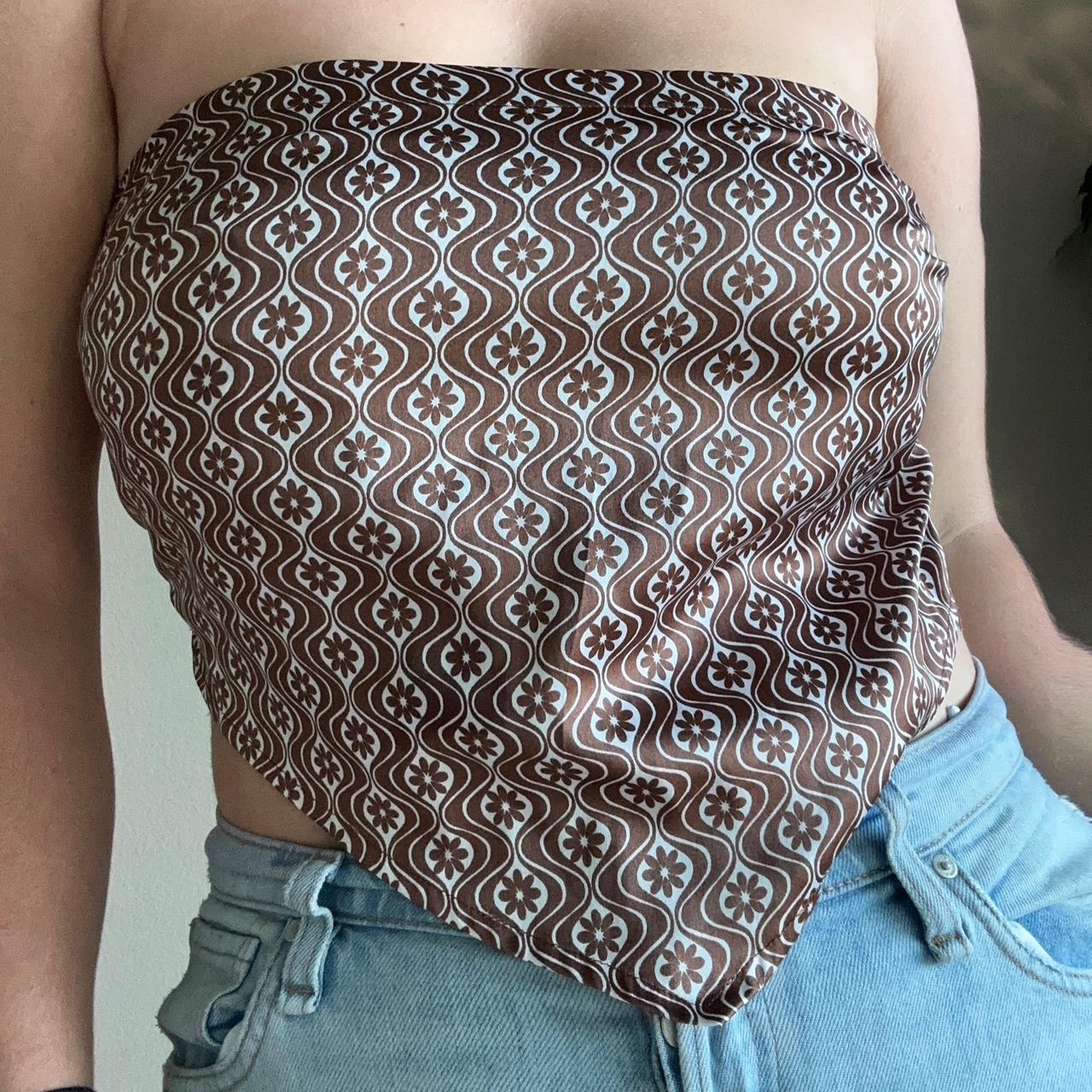Hollister cool patterned tube top - Depop