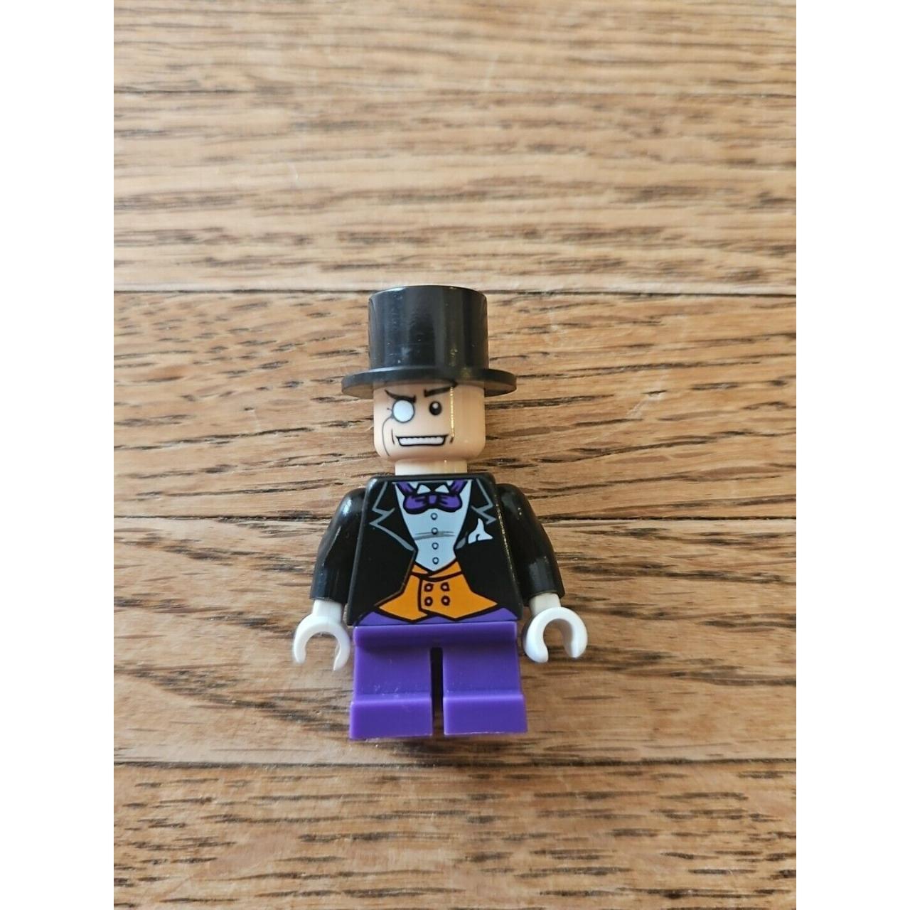 Lego DC Super Heroes The Penguin Minifigure, Dark... - Depop