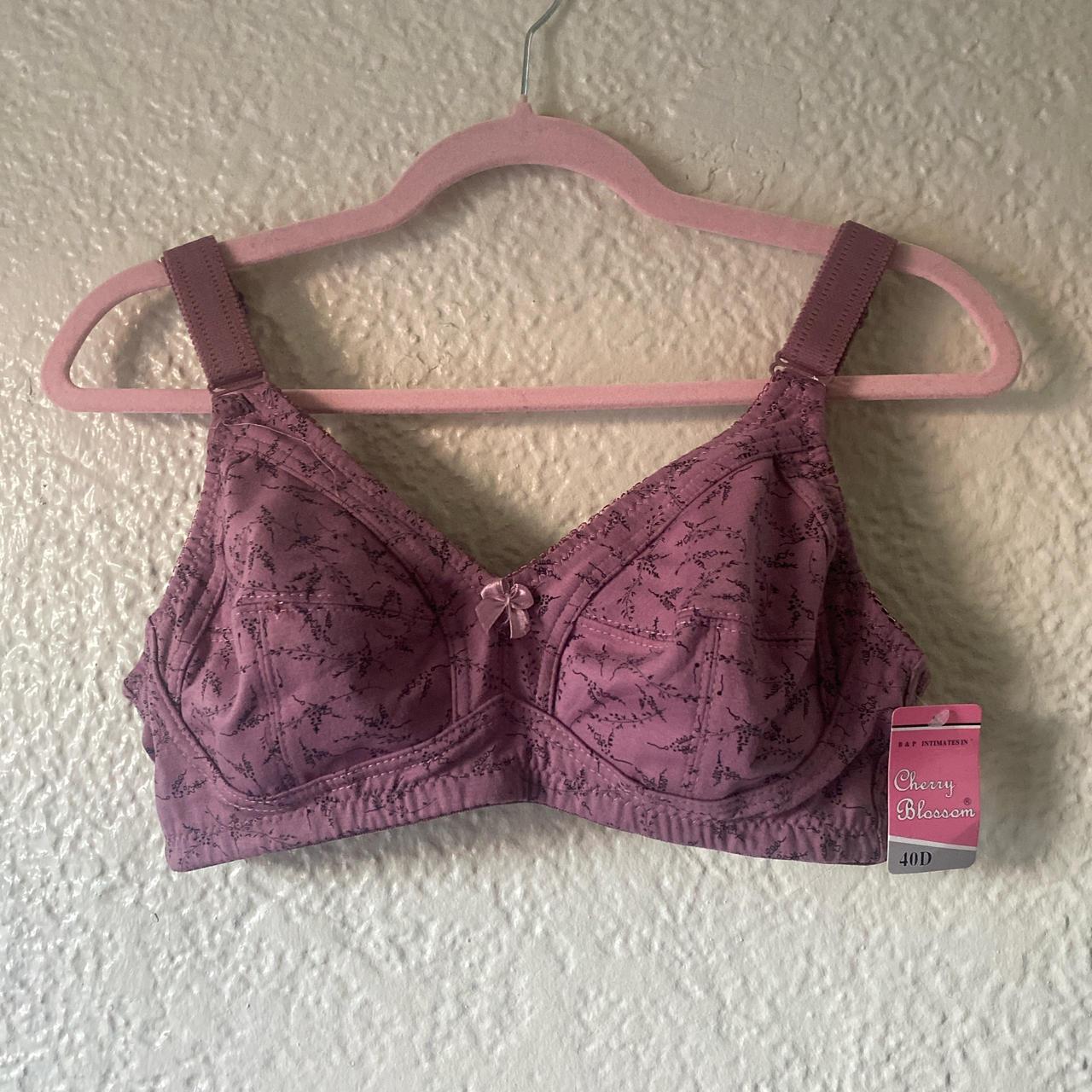 Plus size vintage purple floral bra 40D Stretchy... | Depop