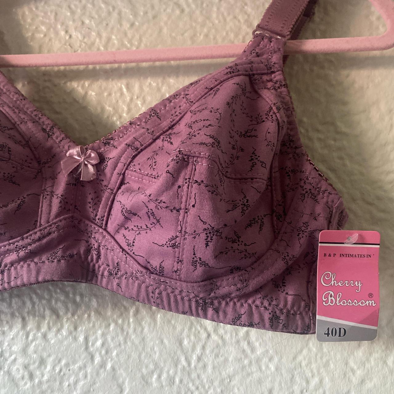 Plus size vintage purple floral bra 40D Stretchy... | Depop
