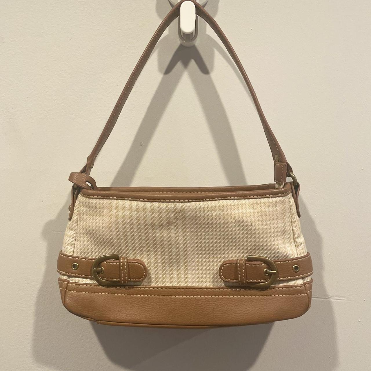 Gorgeous vintage purse from chaps. Would keep this... - Depop