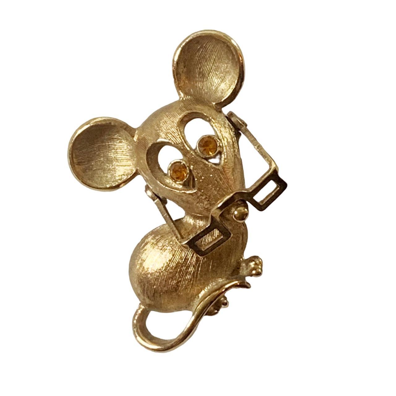 Vintage AVON Mouse With Reticulated Glasses & Amber... - Depop