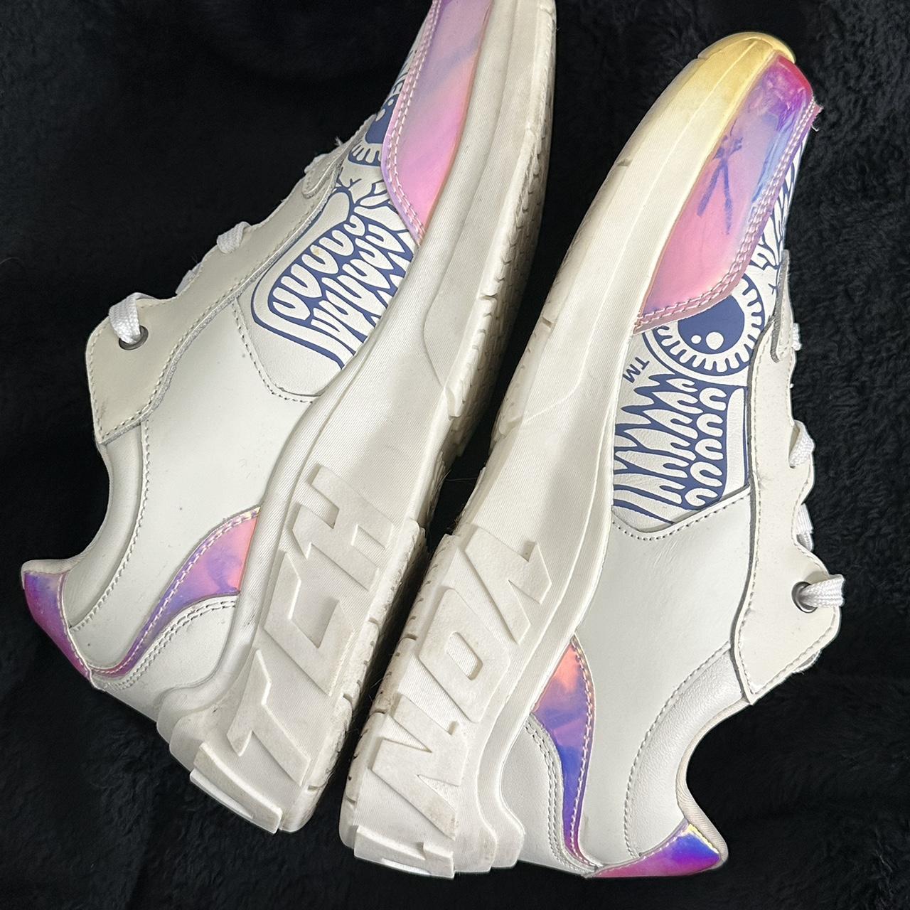 Size 8 Von Dutch Sneakers, yellowing on front right... - Depop