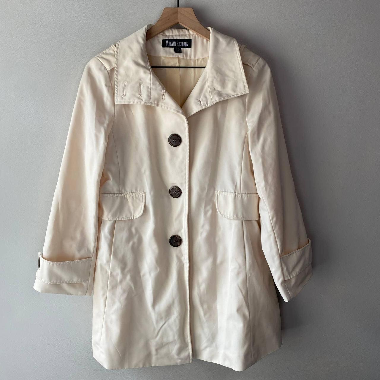 Women's Cream Coat | Depop