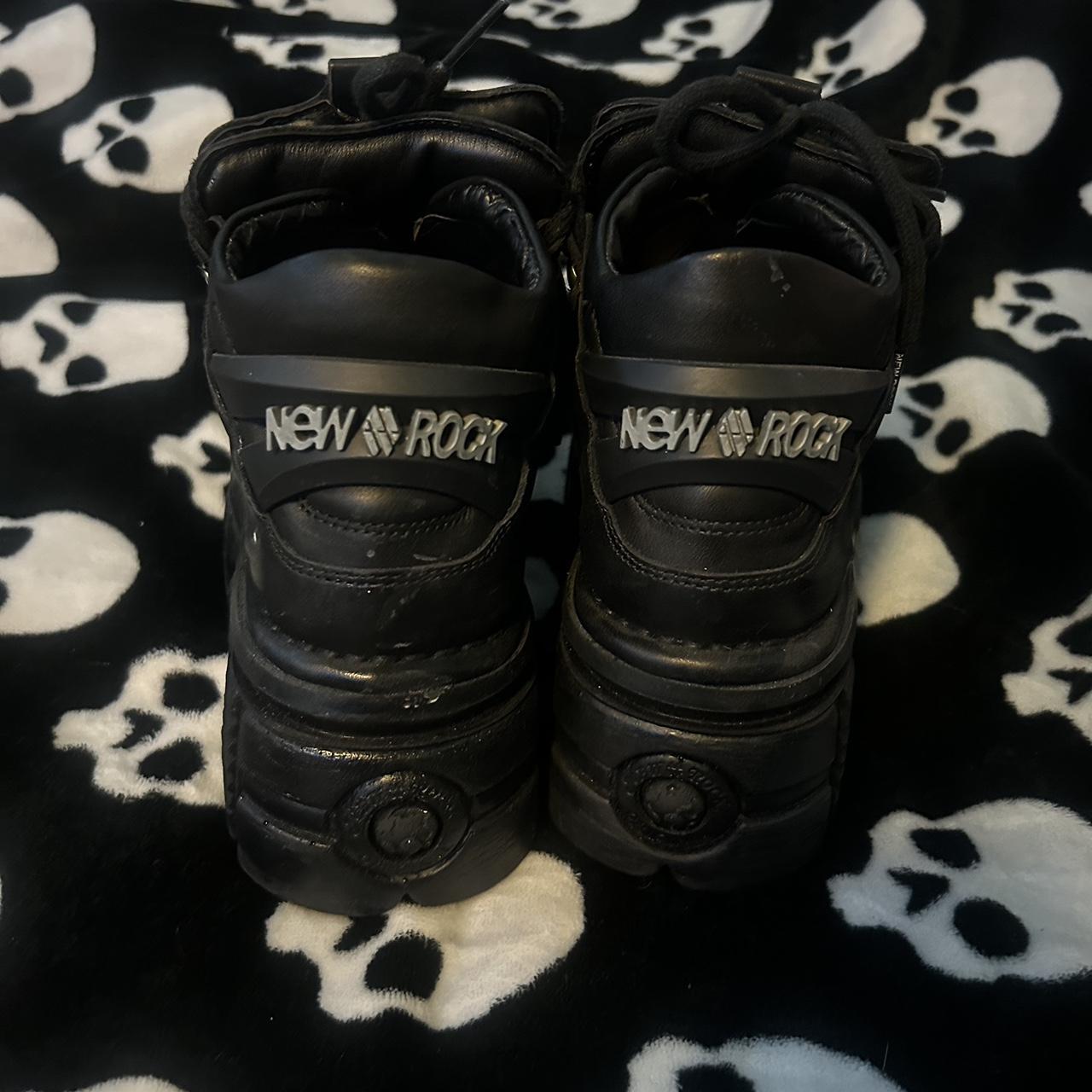 🦇size 37 (~6.5 in women’s) new rock platform shoe... - Depop