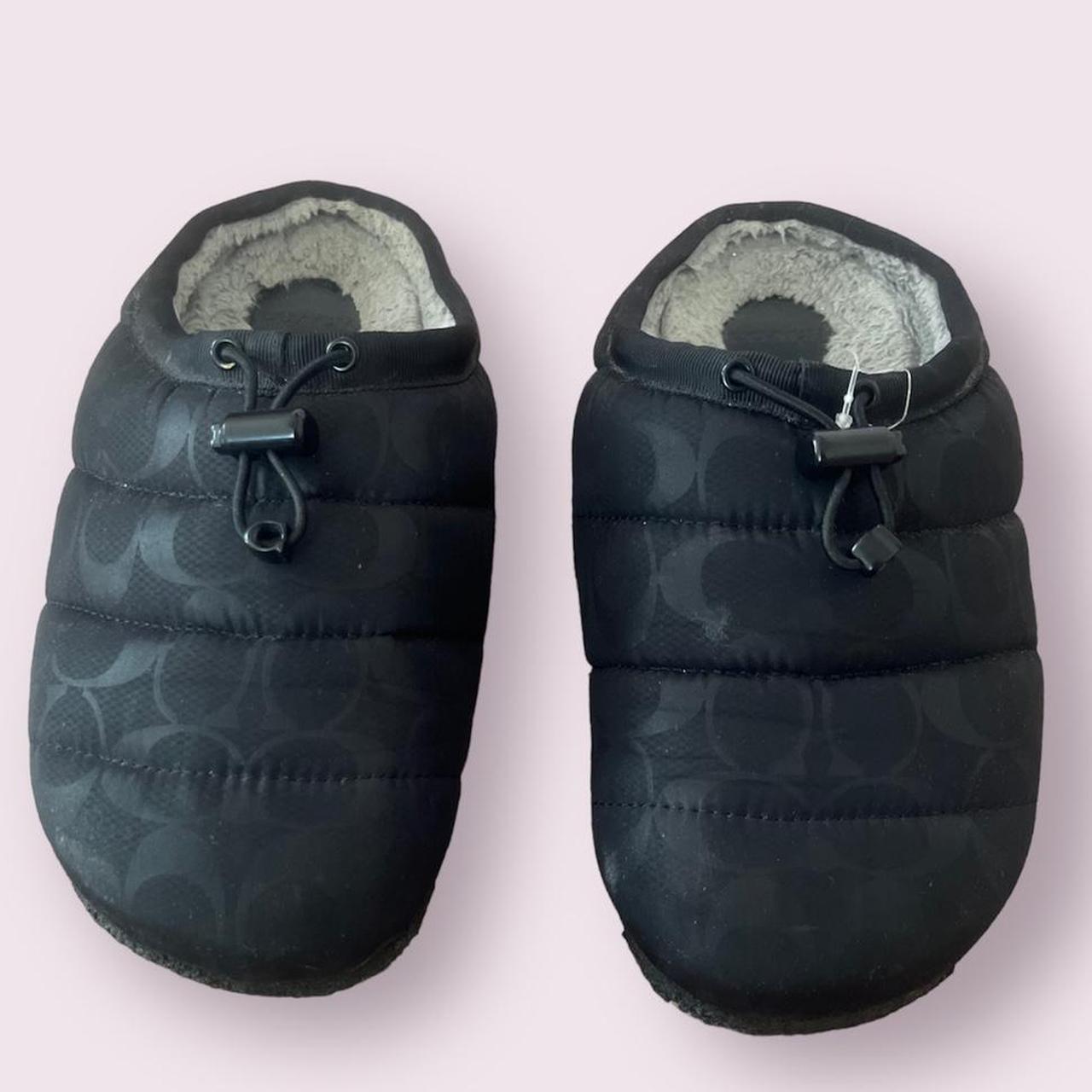 Coach Slippers Comfy fit with soft inside Size us 7 - Depop
