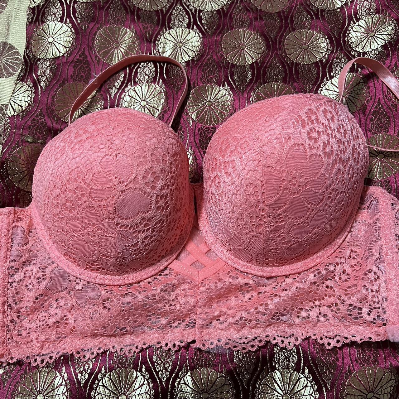 Bra 38C - Depop