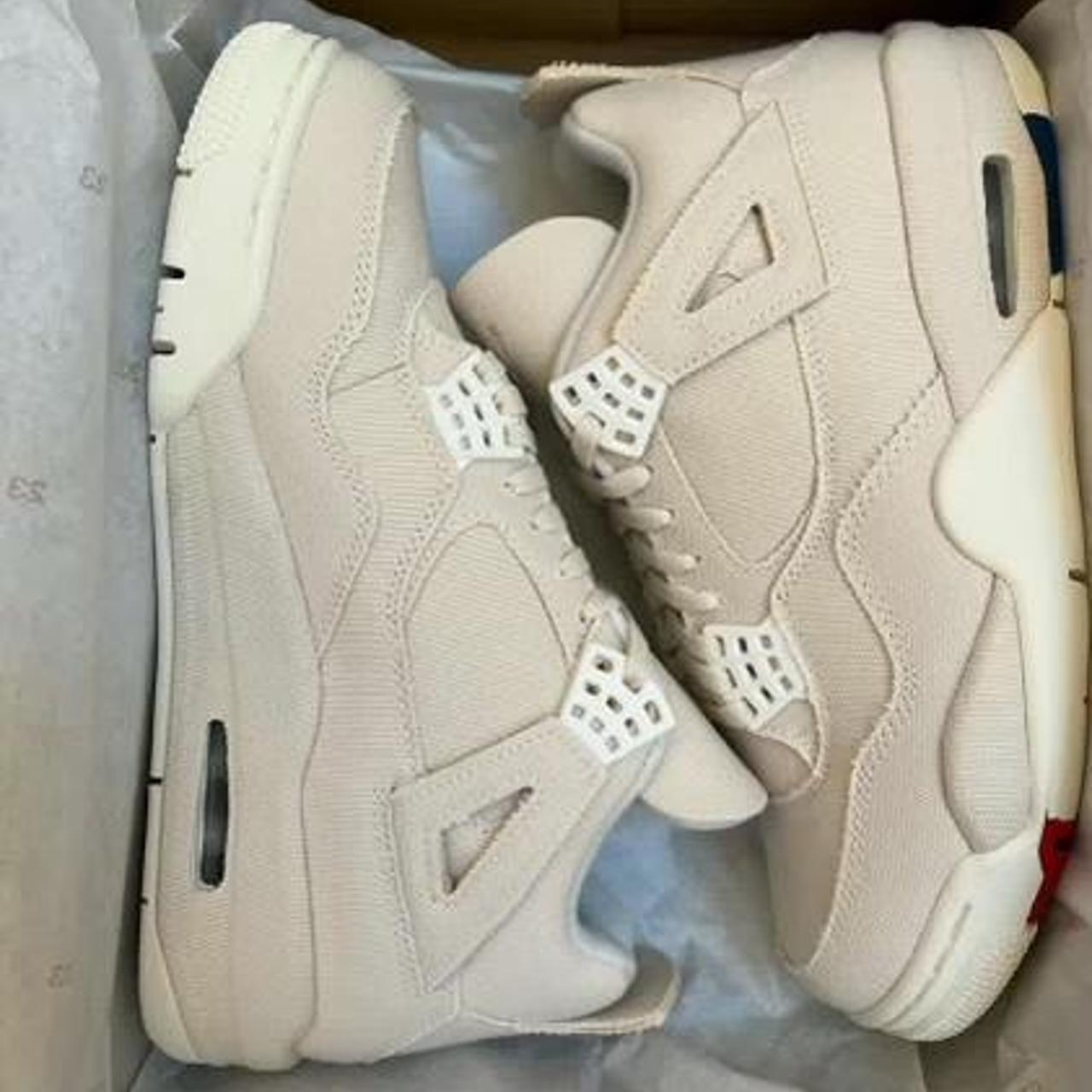 Nike Men's Cream Trainers | Depop