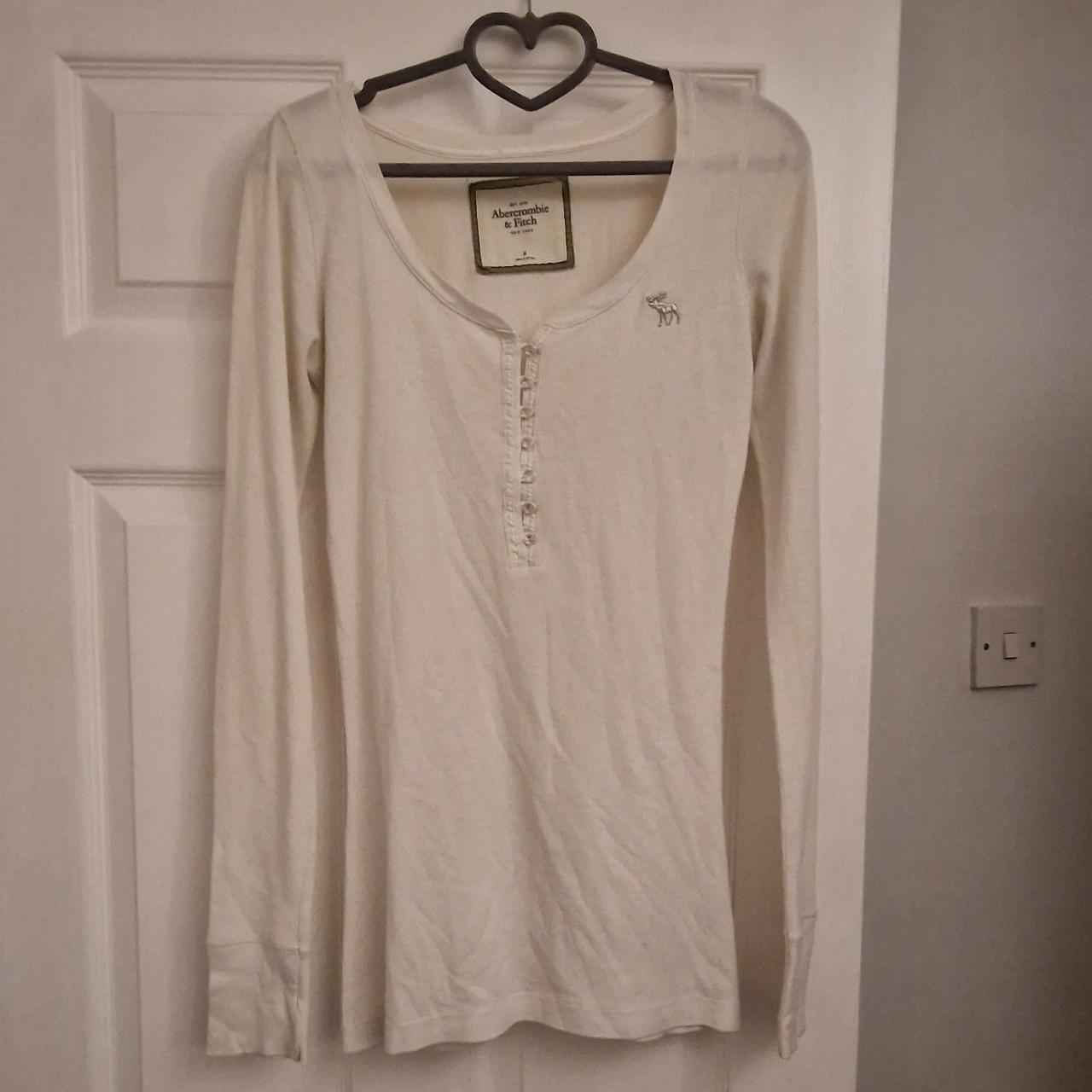 abercrombie and fitch henley size M i love this top... - Depop