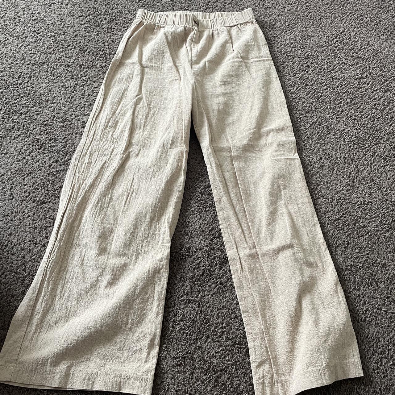small flowy cream straight leg pants - Depop