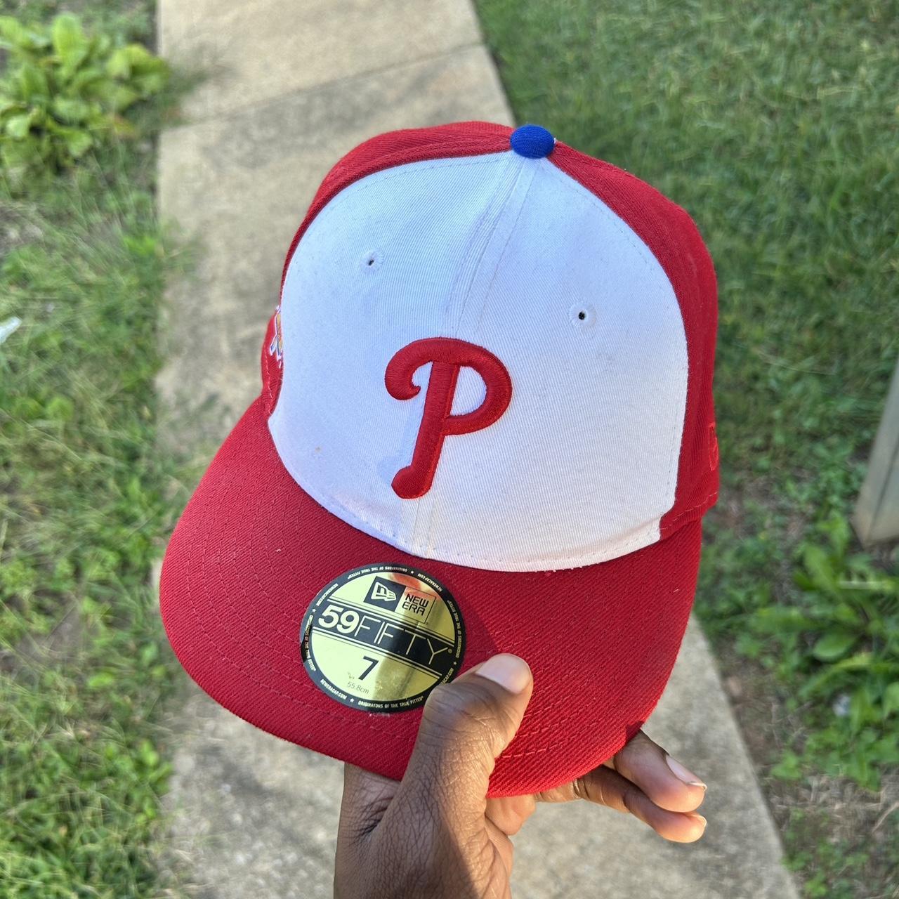 Philly Fitted Sz 7 - Depop