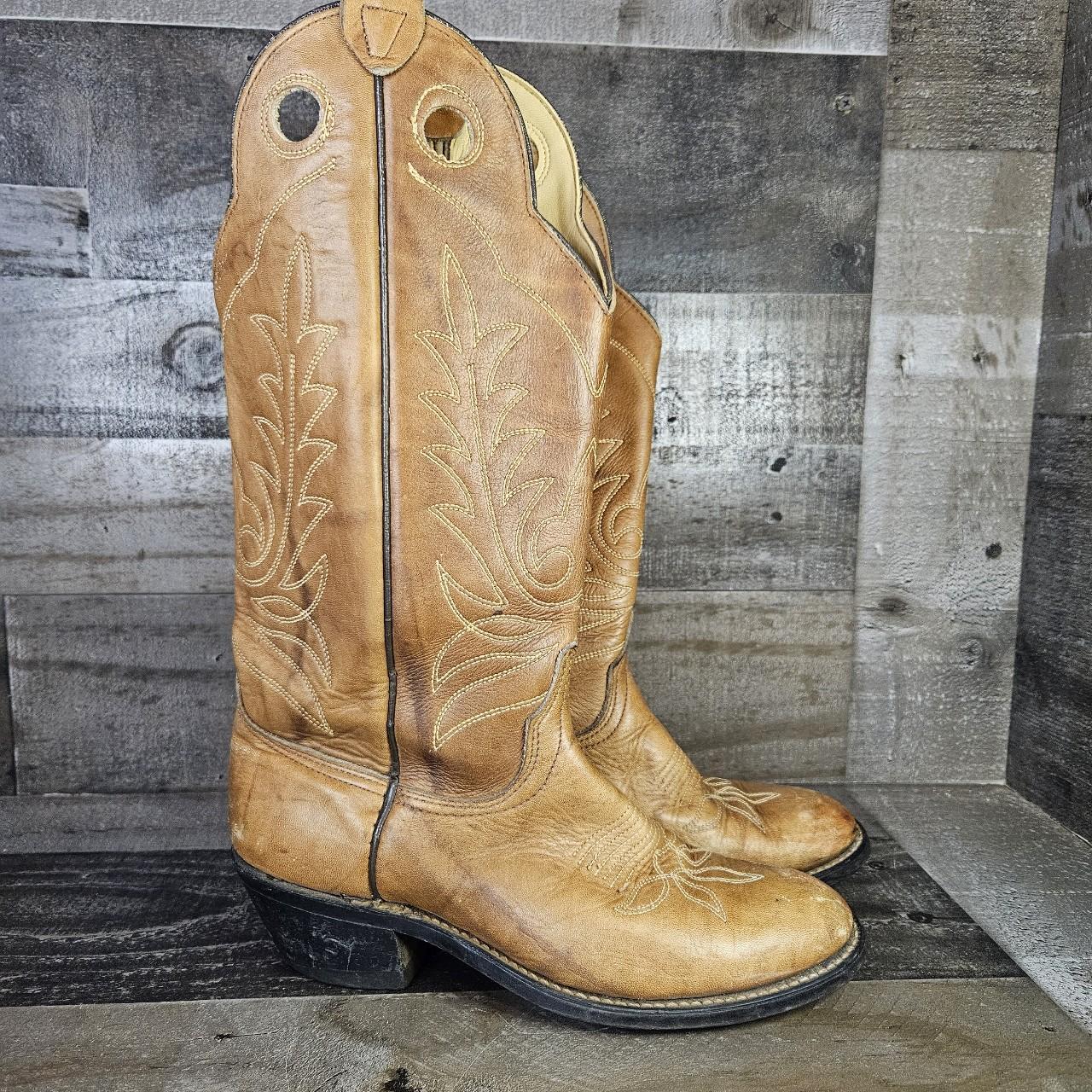 Vintage WRANGLER Buckaroo Men's Women's 8.5 Wide... - Depop
