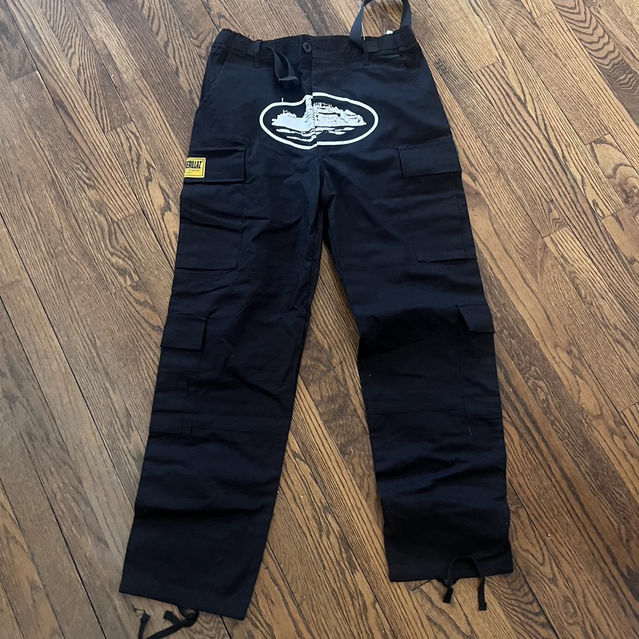 Black corteiz cargo pants #corteiz #cargopants... - Depop