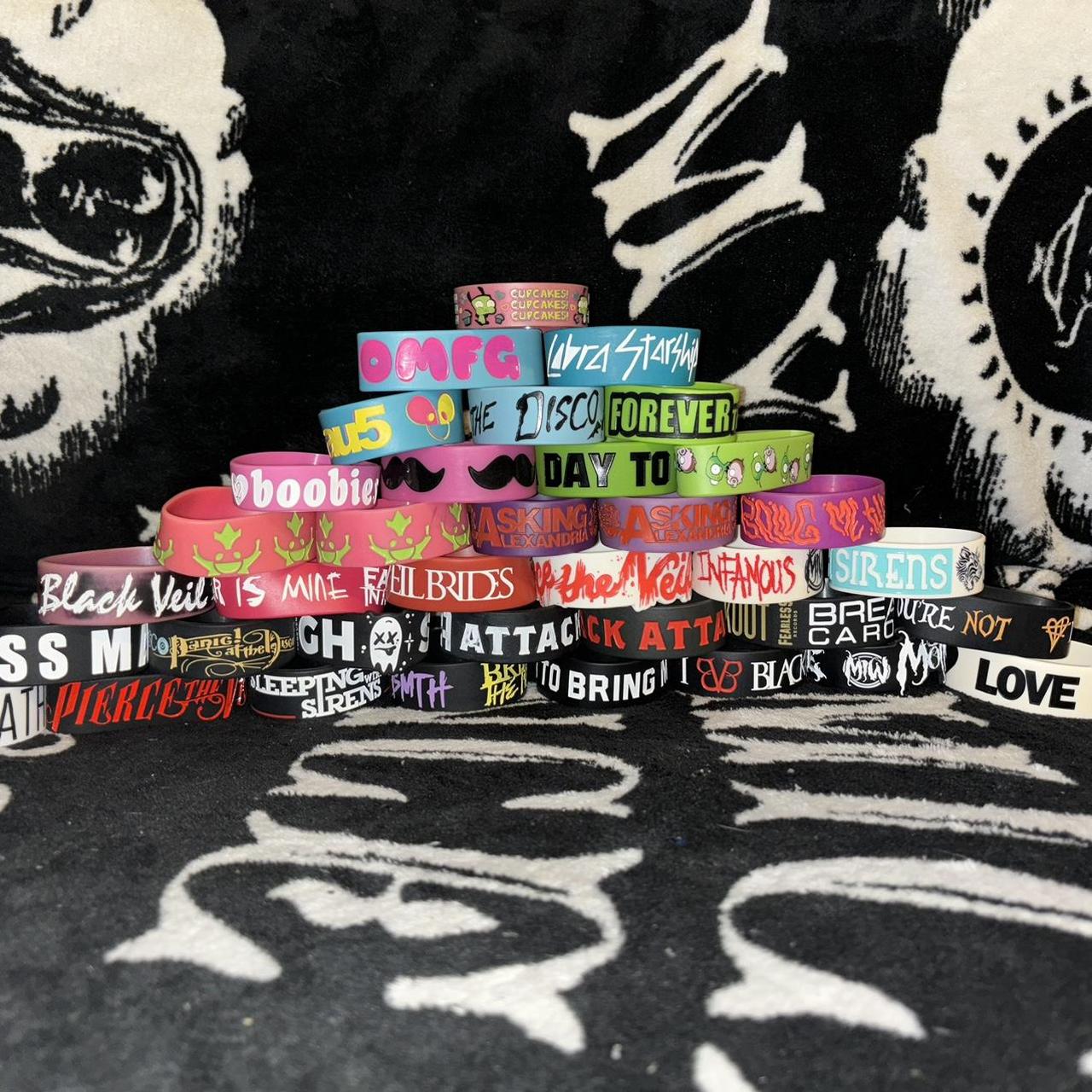 emo/scene bracelets Items posted for trade Looking... - Depop