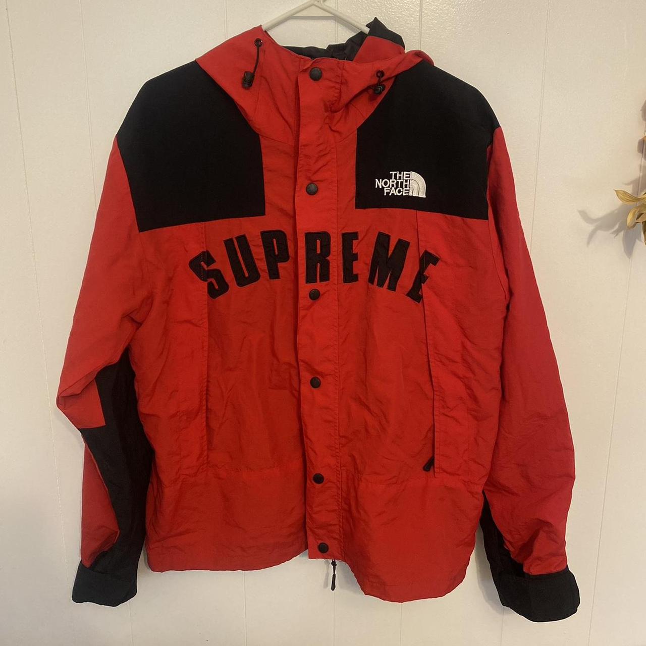 Supreme north face windbreaker jacket rep size... | Depop