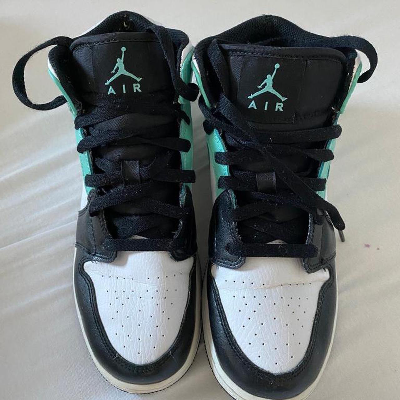 Turquoise Jordan 1s Size 6 uk - Depop