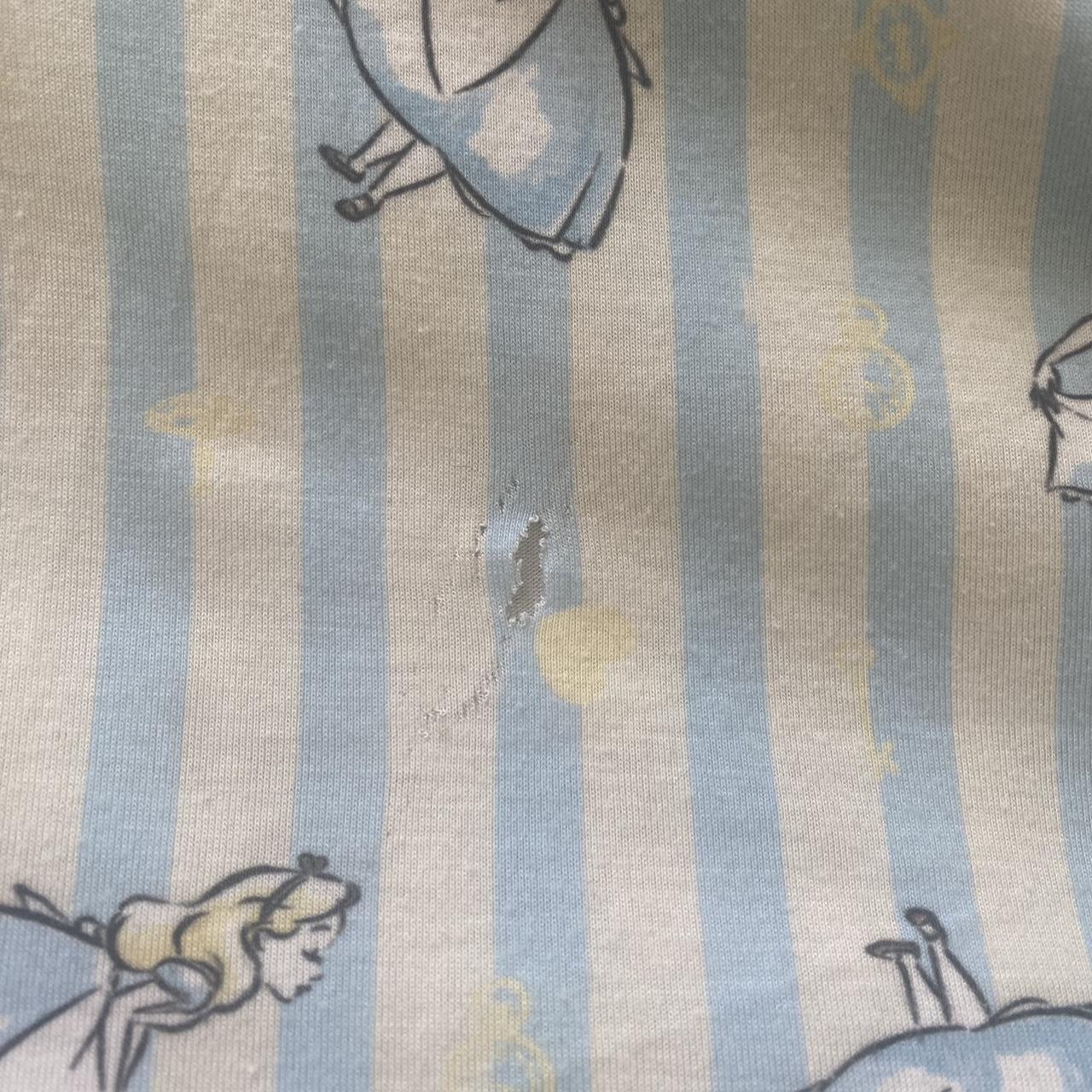 Hot Topic Women's White and Blue Dress | Depop