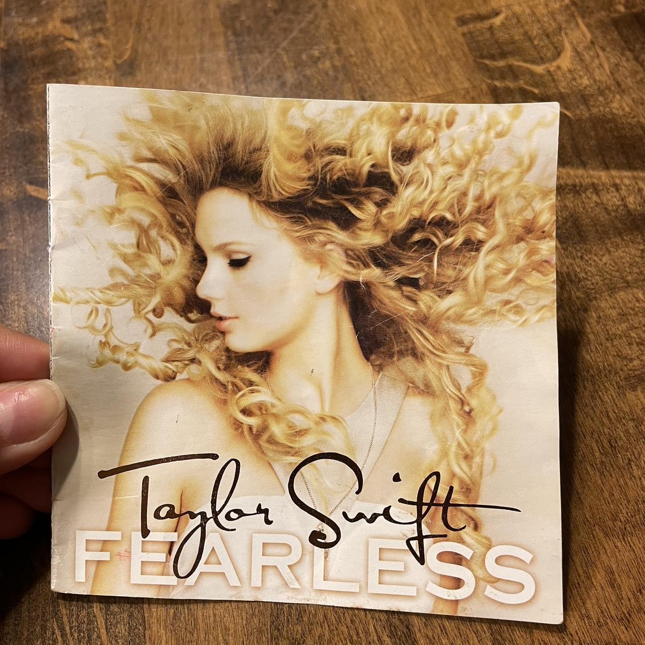 Taylor Swift Fearless CD insert. Includes lyrics and... - Depop